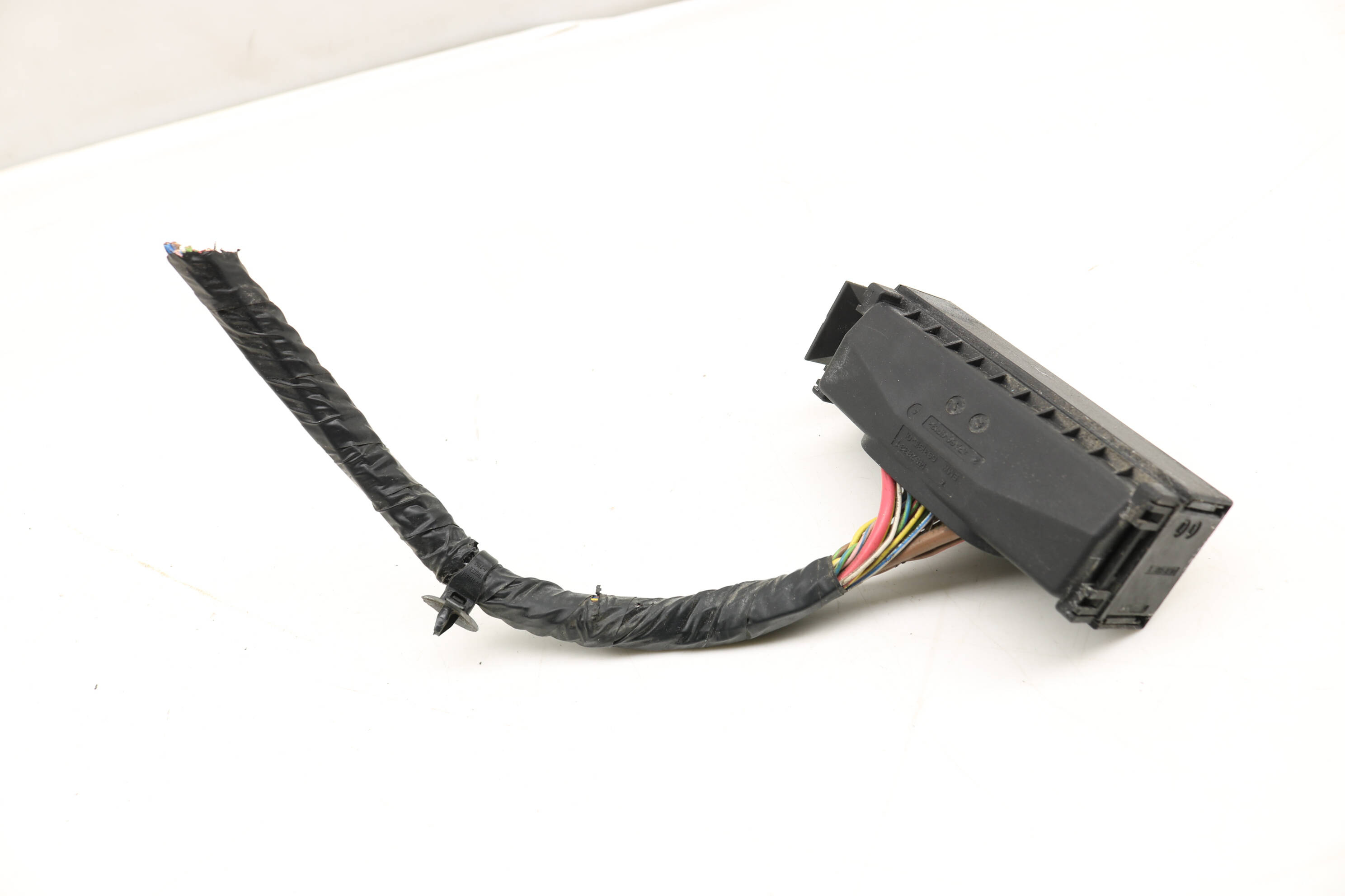 BMW Abs Pump / Module Wiring Connector Pigtail (X3, X4)