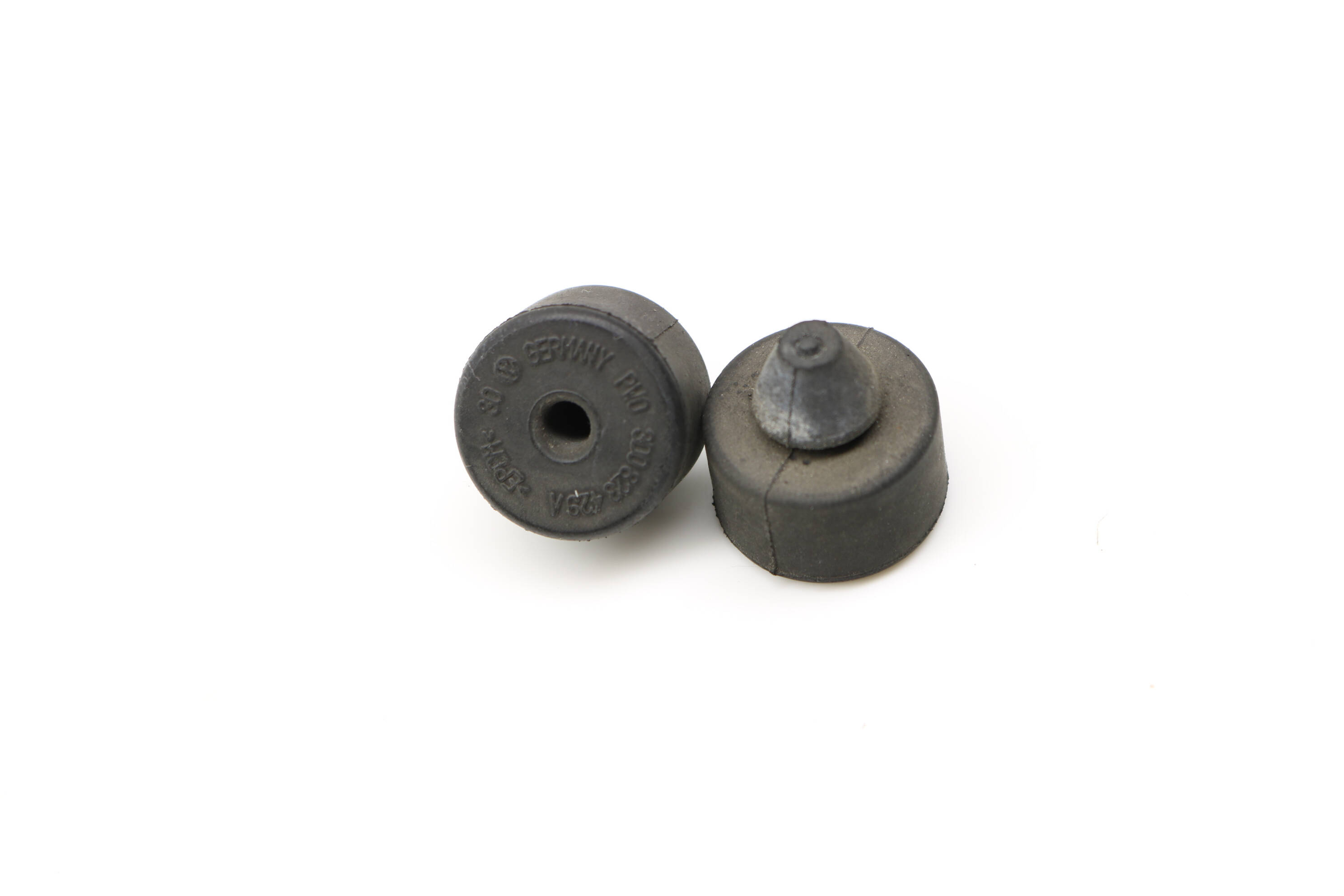 OEM Used Audi RS4 Fasteners | Clips | Bolts Parts