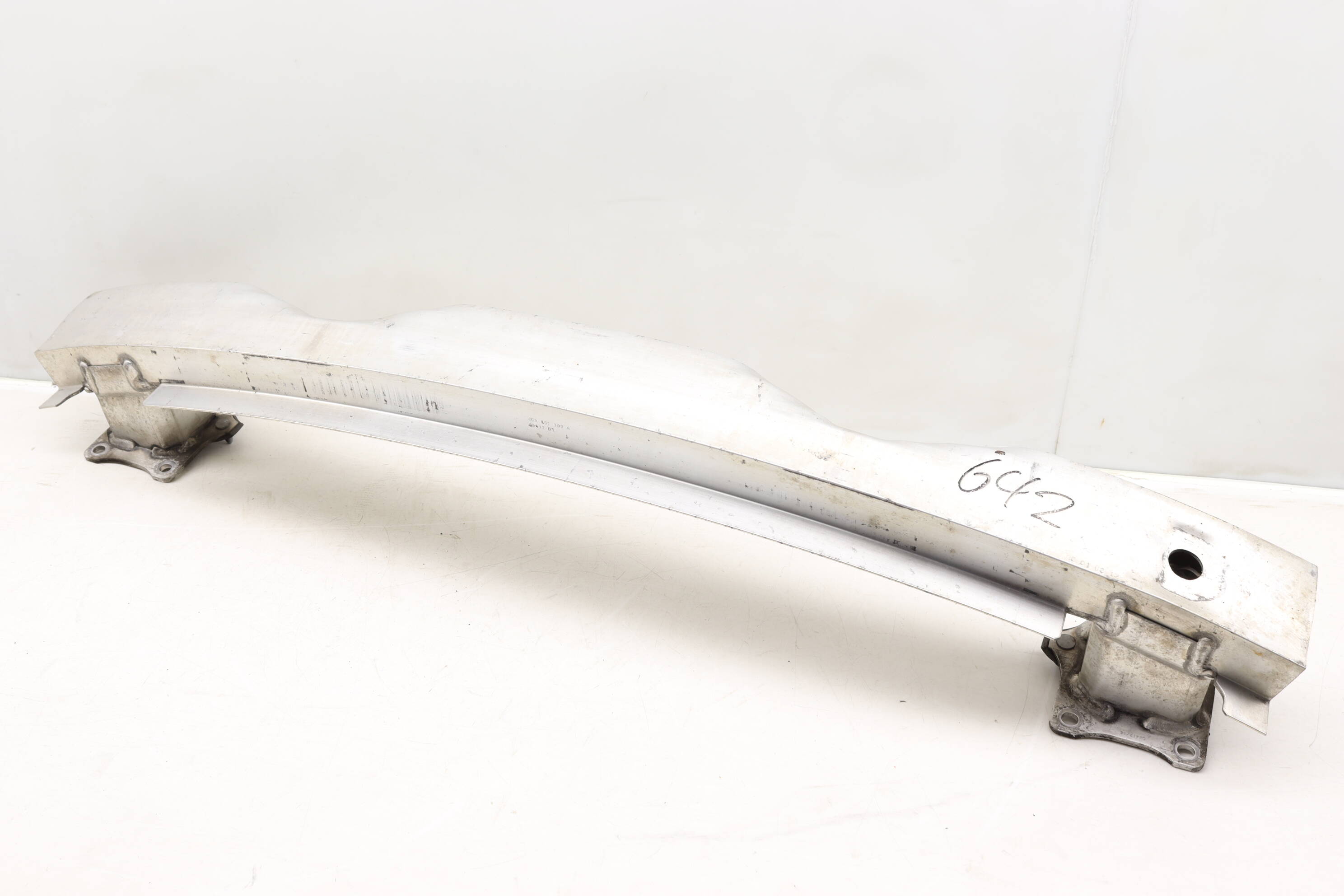 REAR RIGHT - BUMPER GUIDE / BRACKET - AUDI A6 S6 - 4G5807890