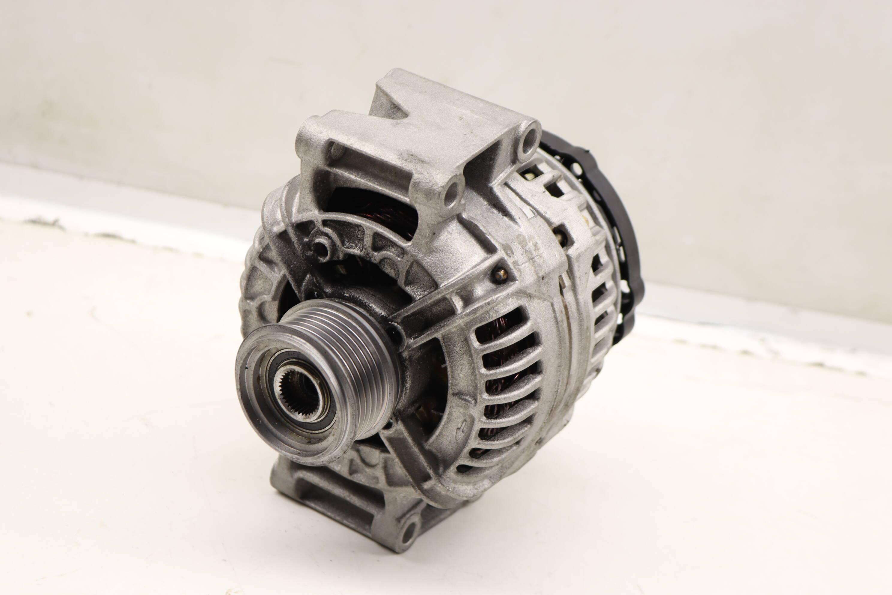 VW Alternator / Generator (140 Amp) 03C903023A