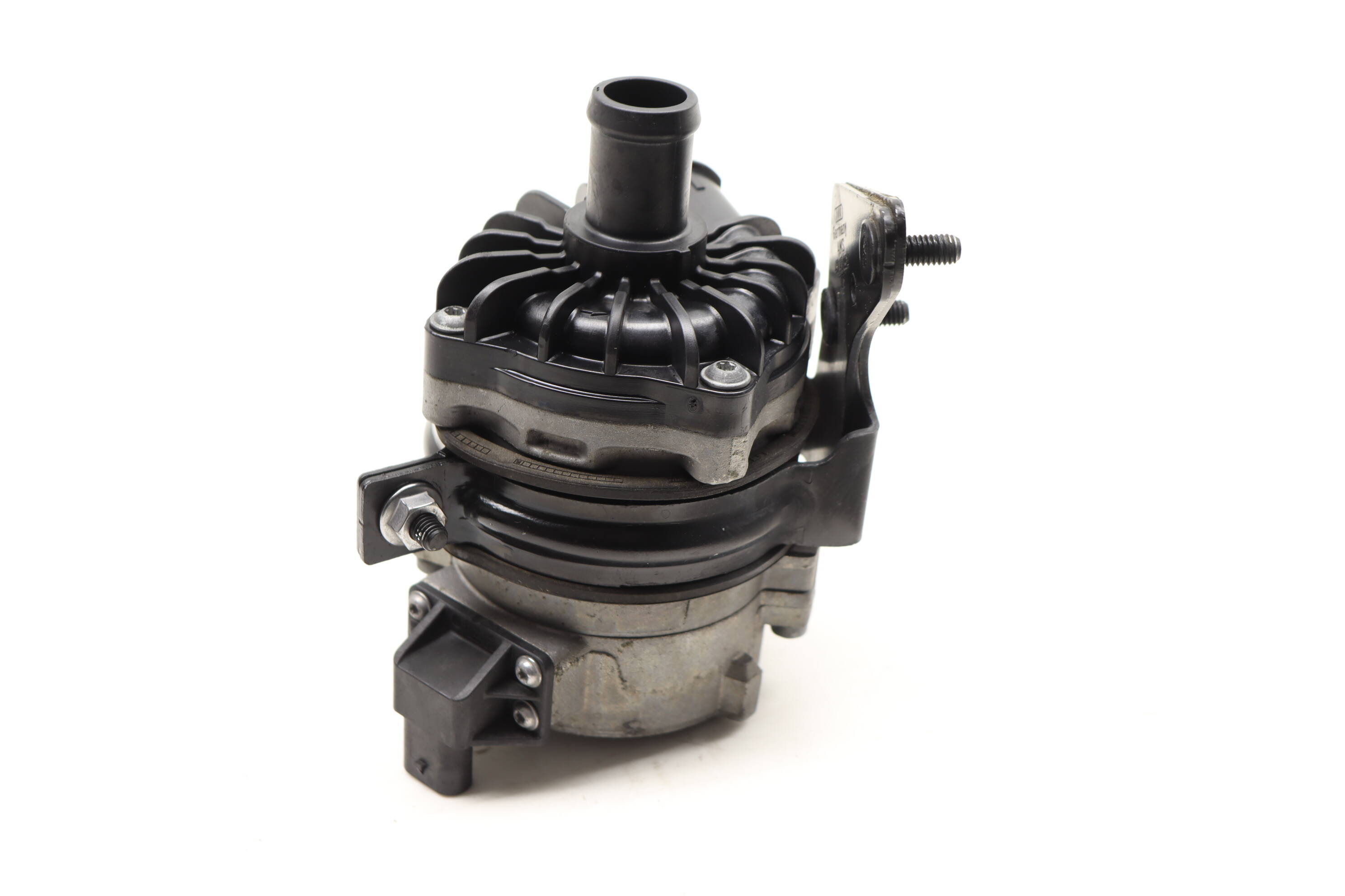 Audi Coolant / Water Pump (A5 Quattro, Q7, S5, S4, A5) 8K0965567