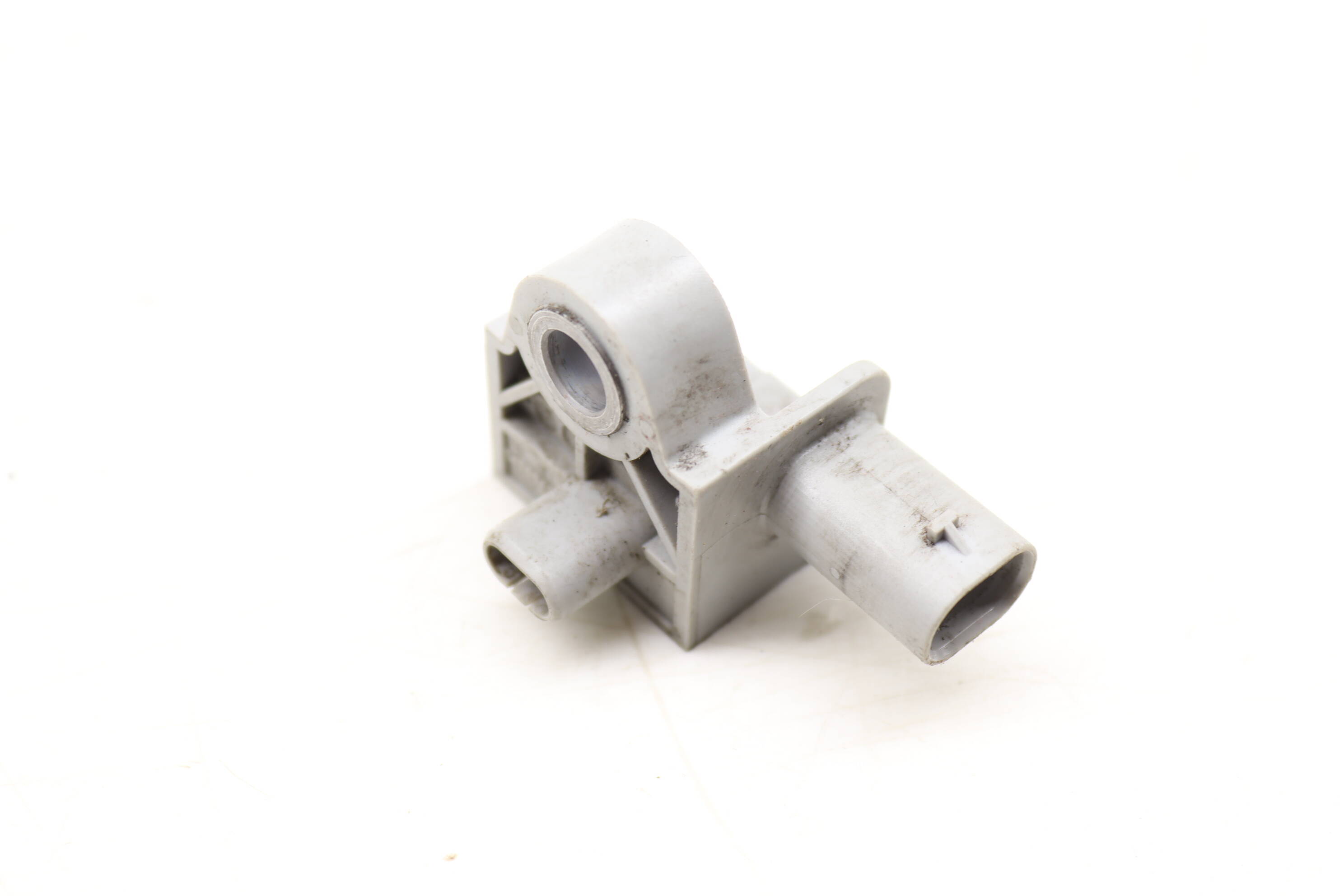 VW Front Impact / Crash Sensor (Jetta, Beetle, Passat) 5K0959659A