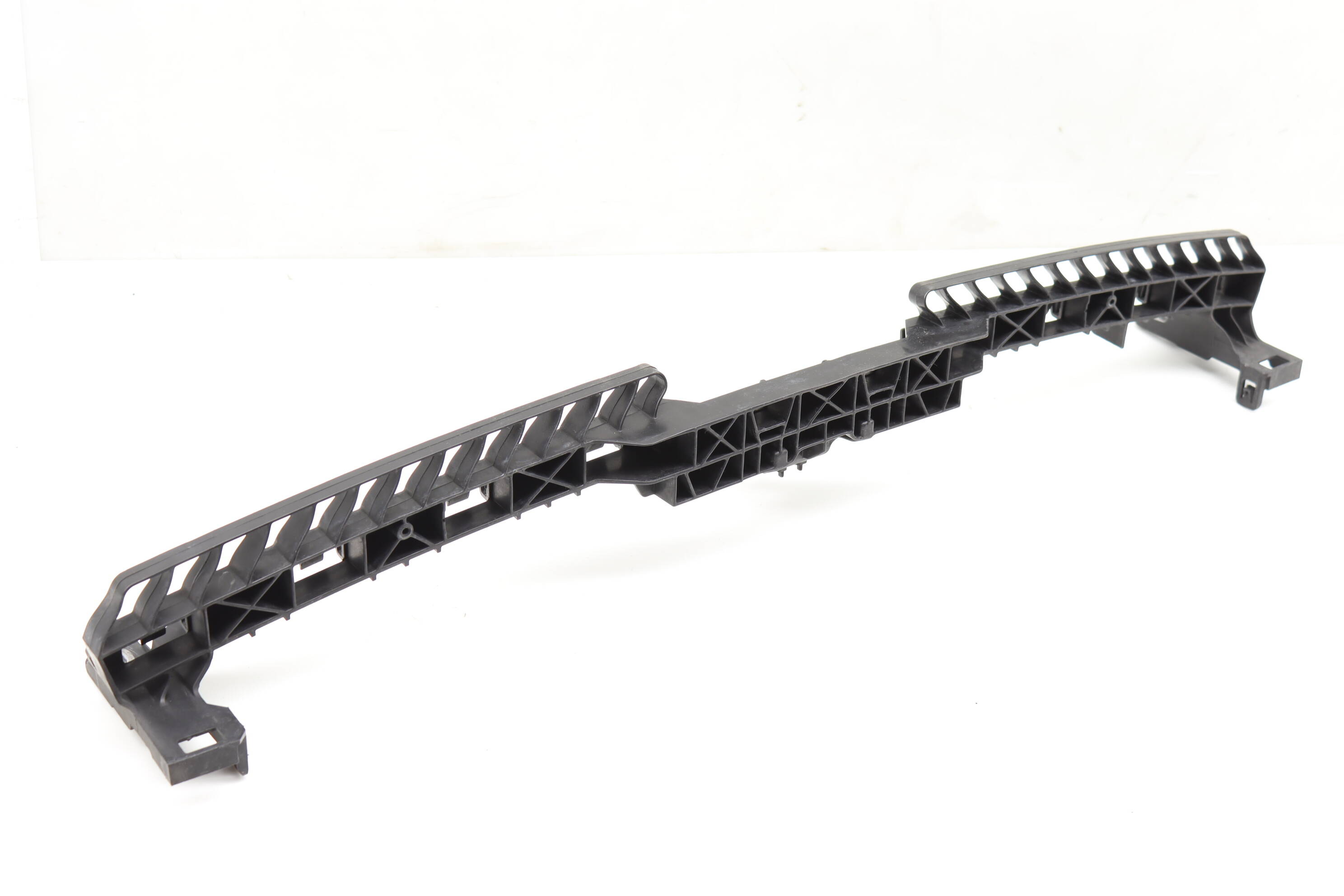 VW Front Lower Bumper Guide / Radiator Mount Bracket 5GM805705B