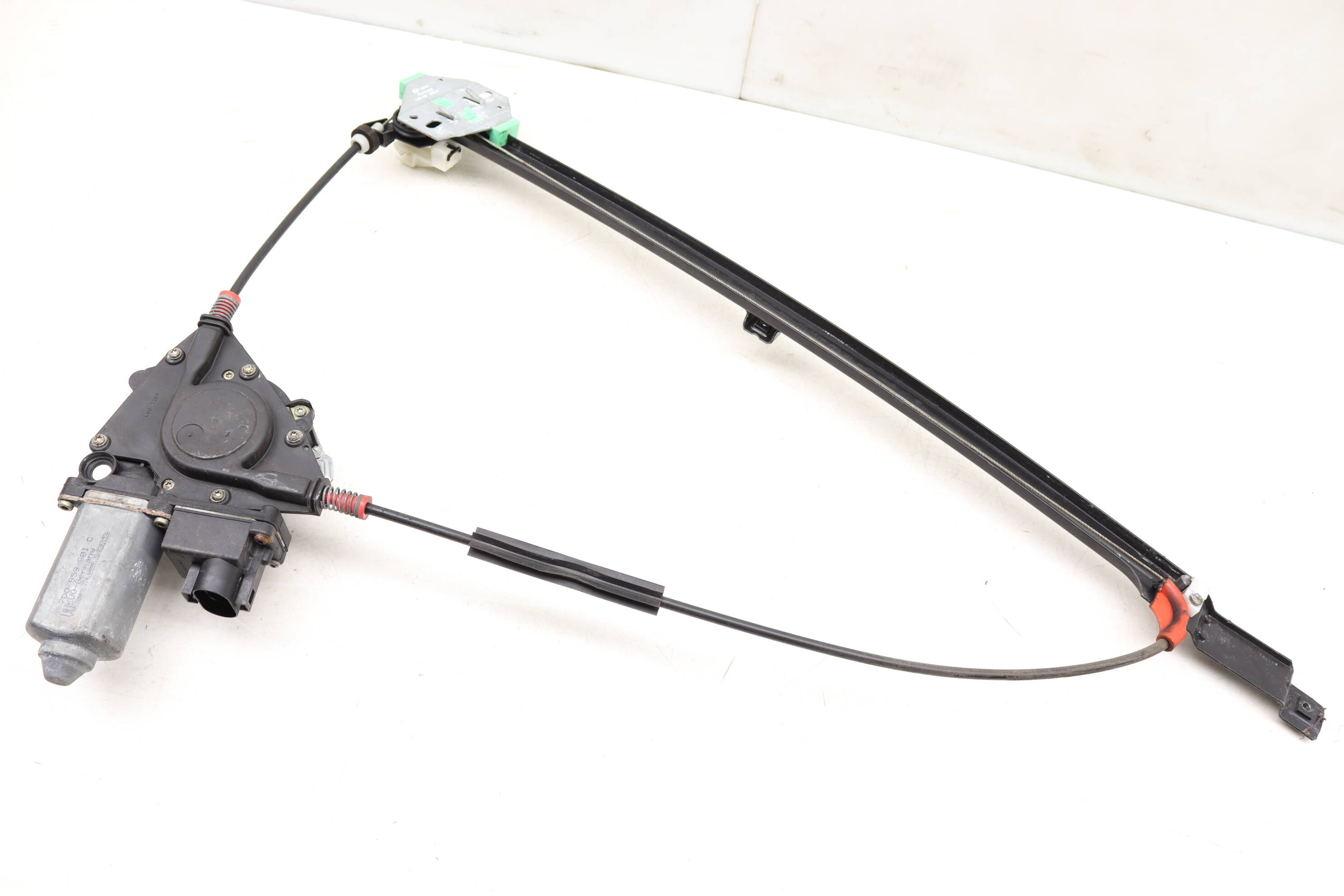 FRONT LEFT - WINDOW REGULATOR W/ MOTOR - VW EUROVAN - 7D0837501B