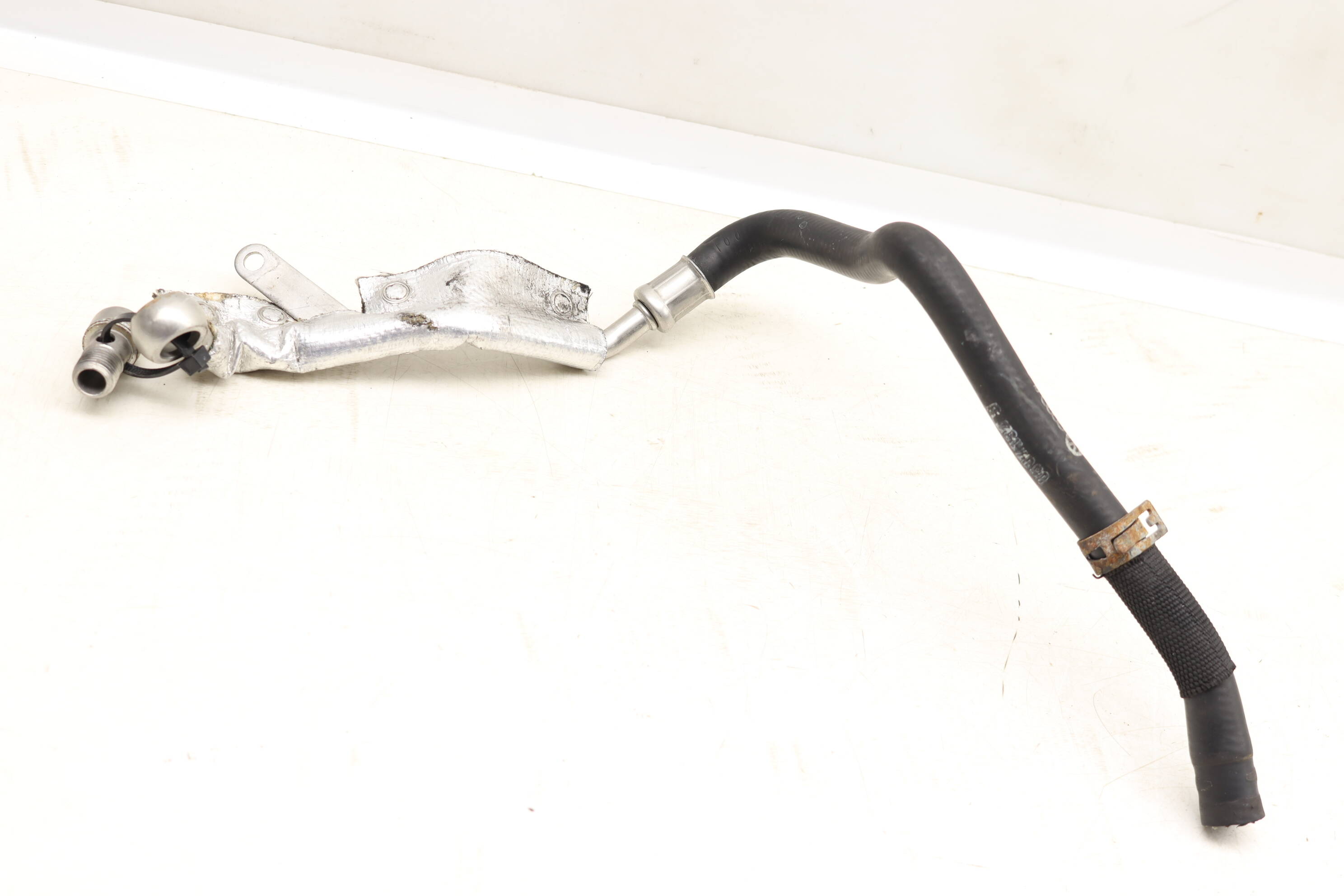 Audi Turbo Coolant Return Hose / Line 06H121492D