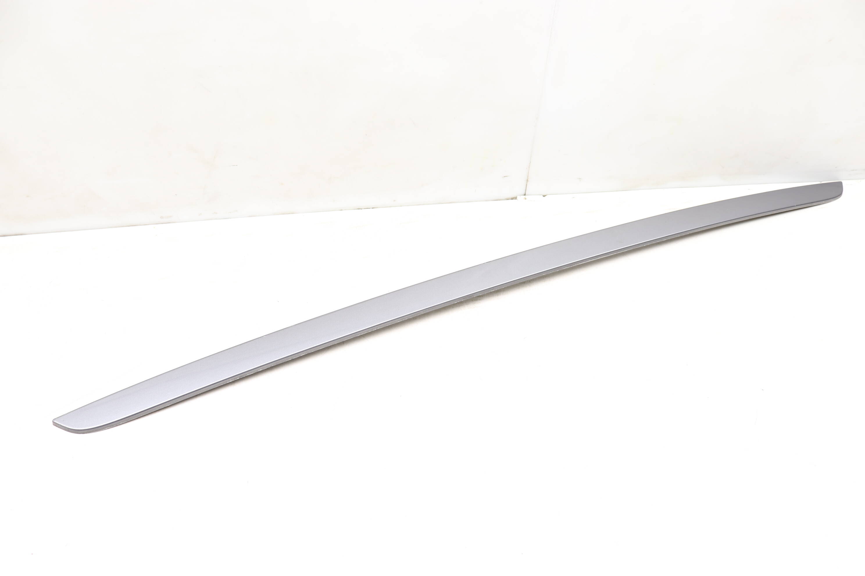 BMW Rear Lower Bumper Trim (X5) 51127308071