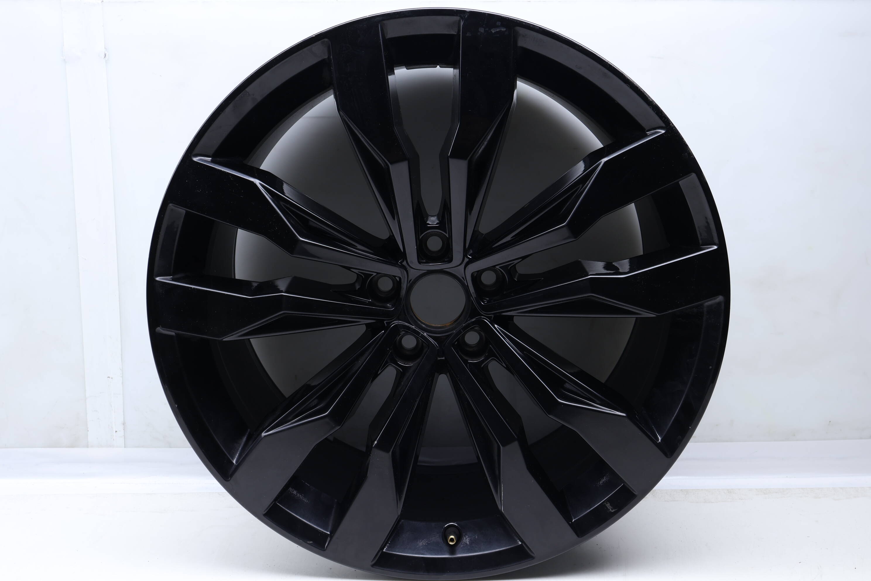 VW 20" Inch Alloy Rim / Wheel (Suzuka) (Tiguan) 5NN601025Q