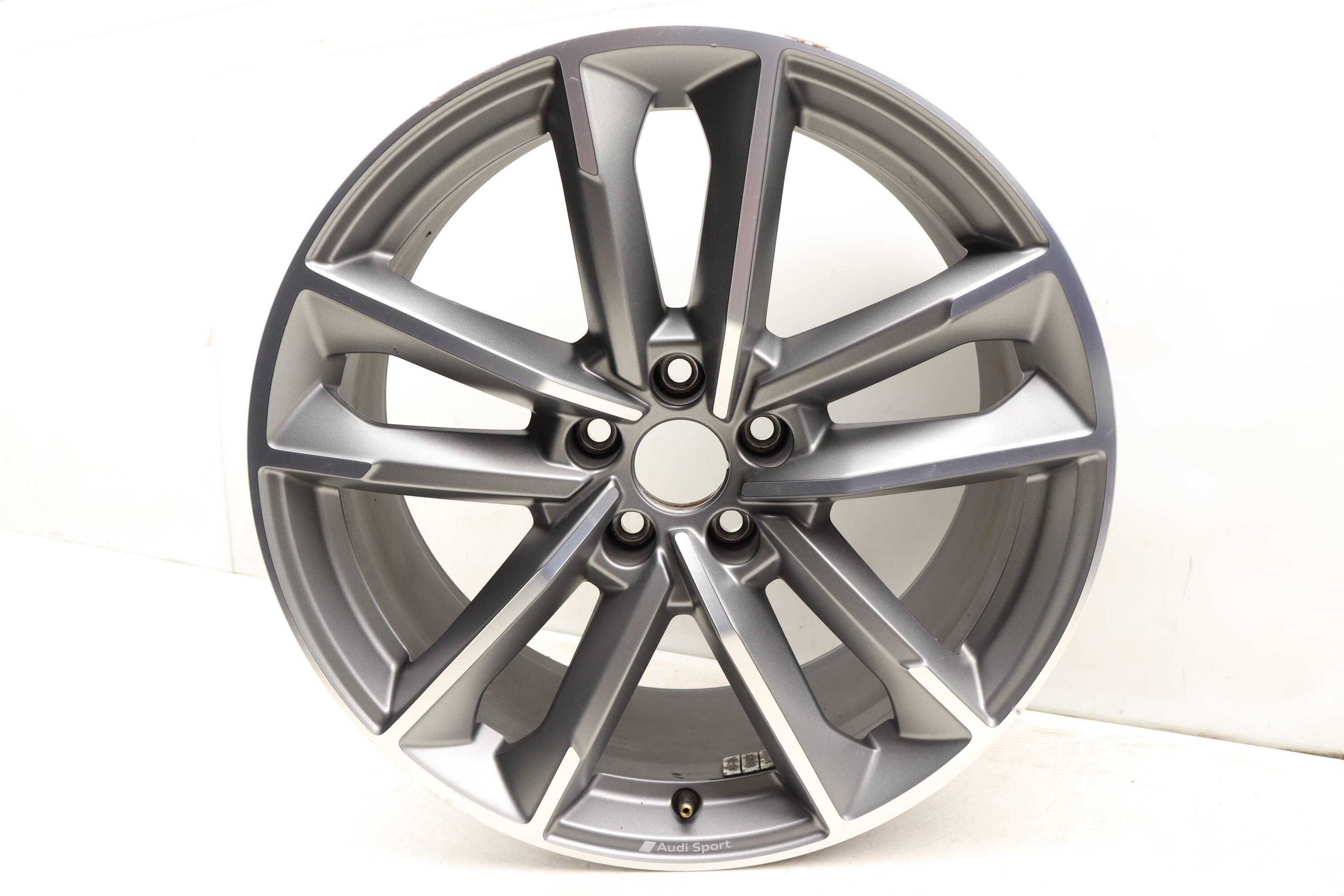 Audi 19" Inch Alloy Rim / Wheel (A5 Quattro, S5, A5) 8W0601025DC