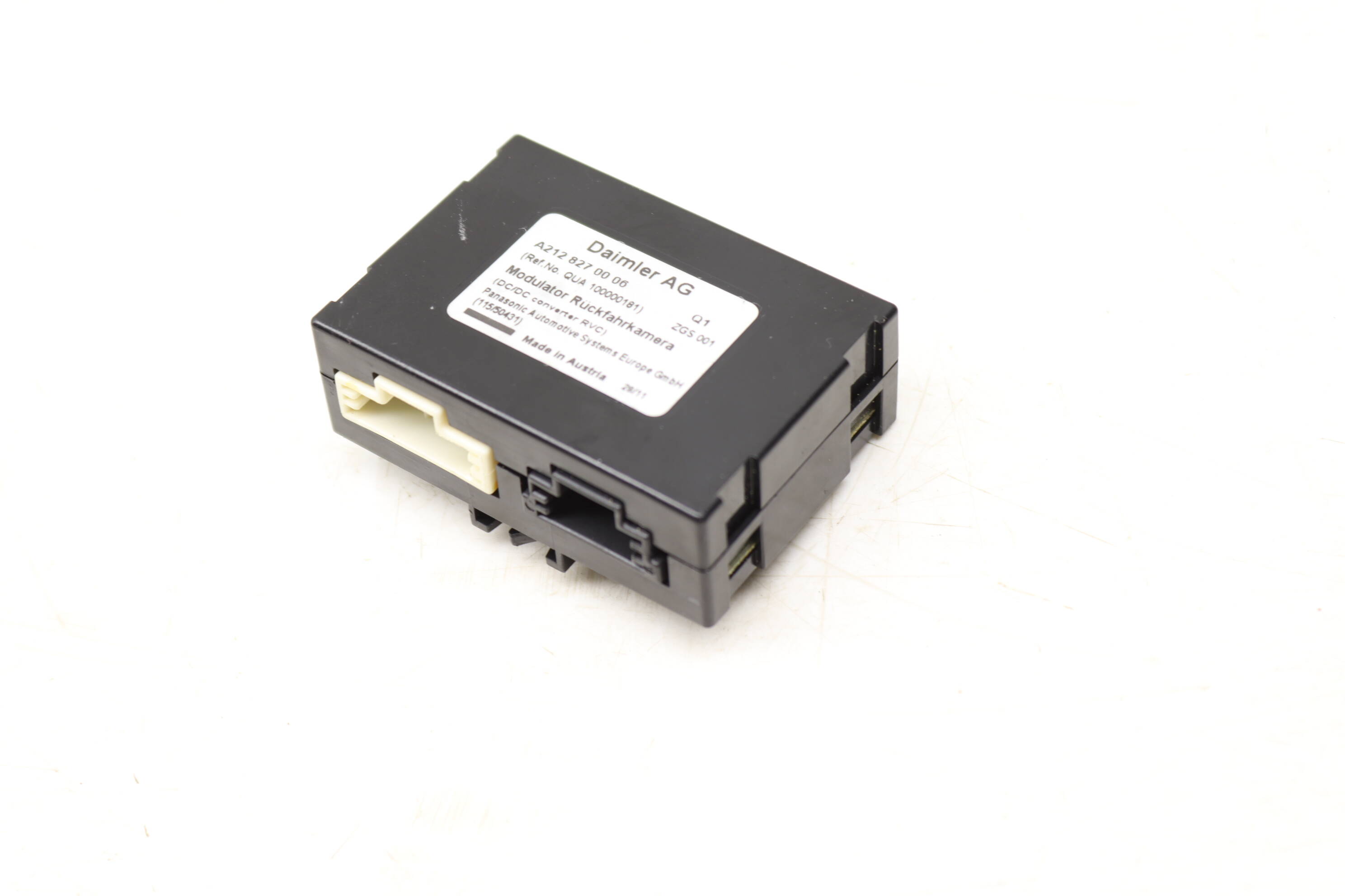 Mercedes-Benz Rear Backup Camera Module 2128270006