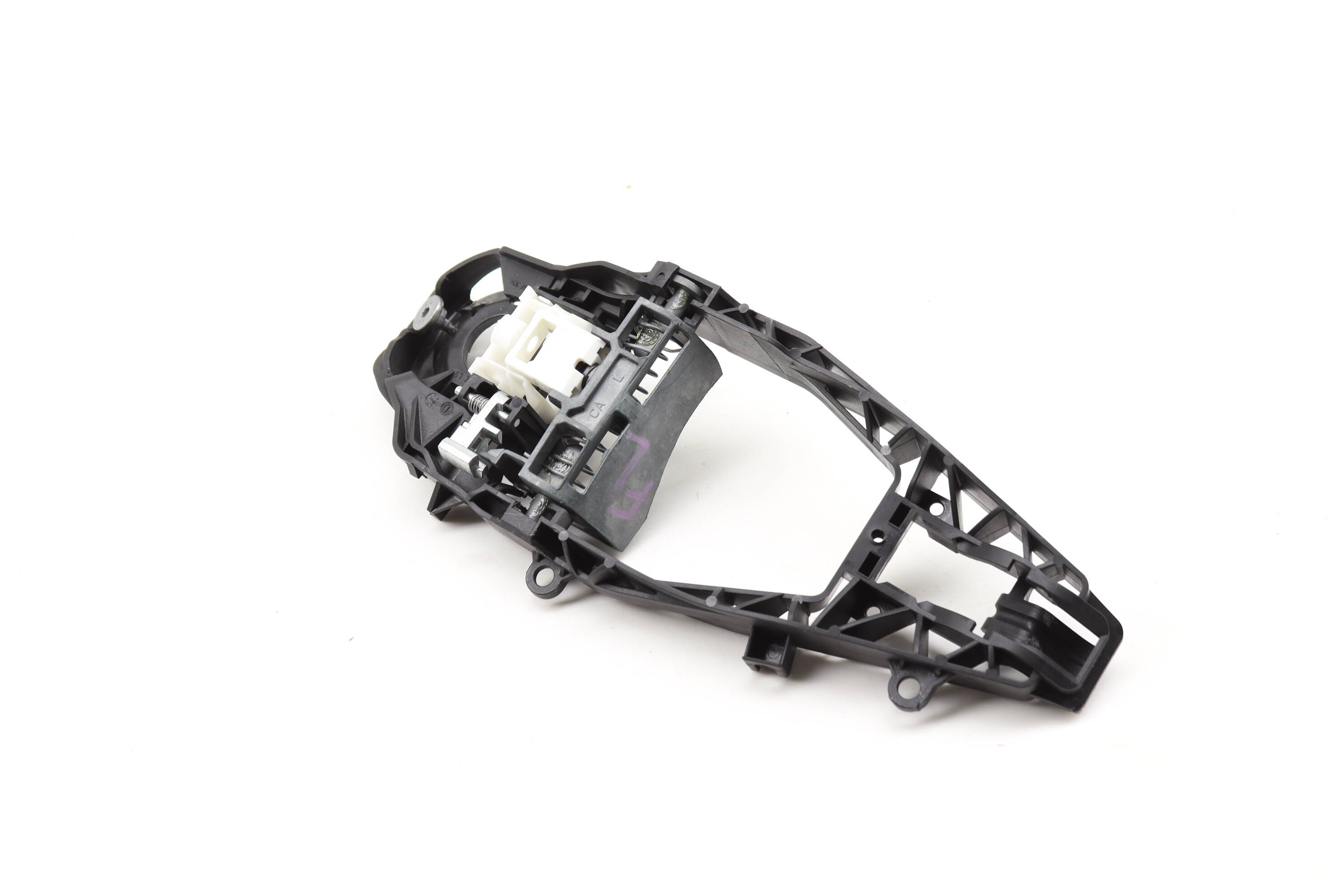 BMW Left Exterior Door Handle Bracket 51219881775