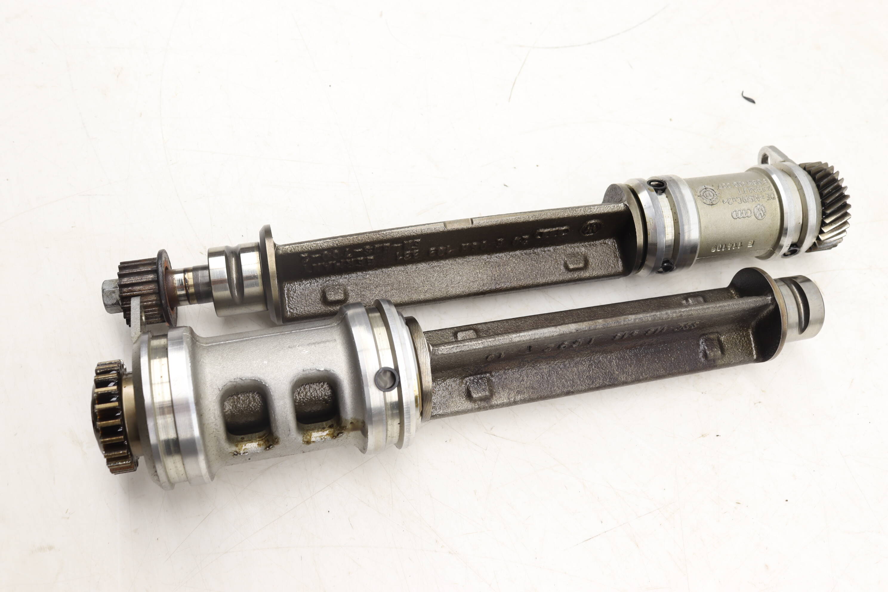 VW Engine Balancer Shaft Set 06H103331