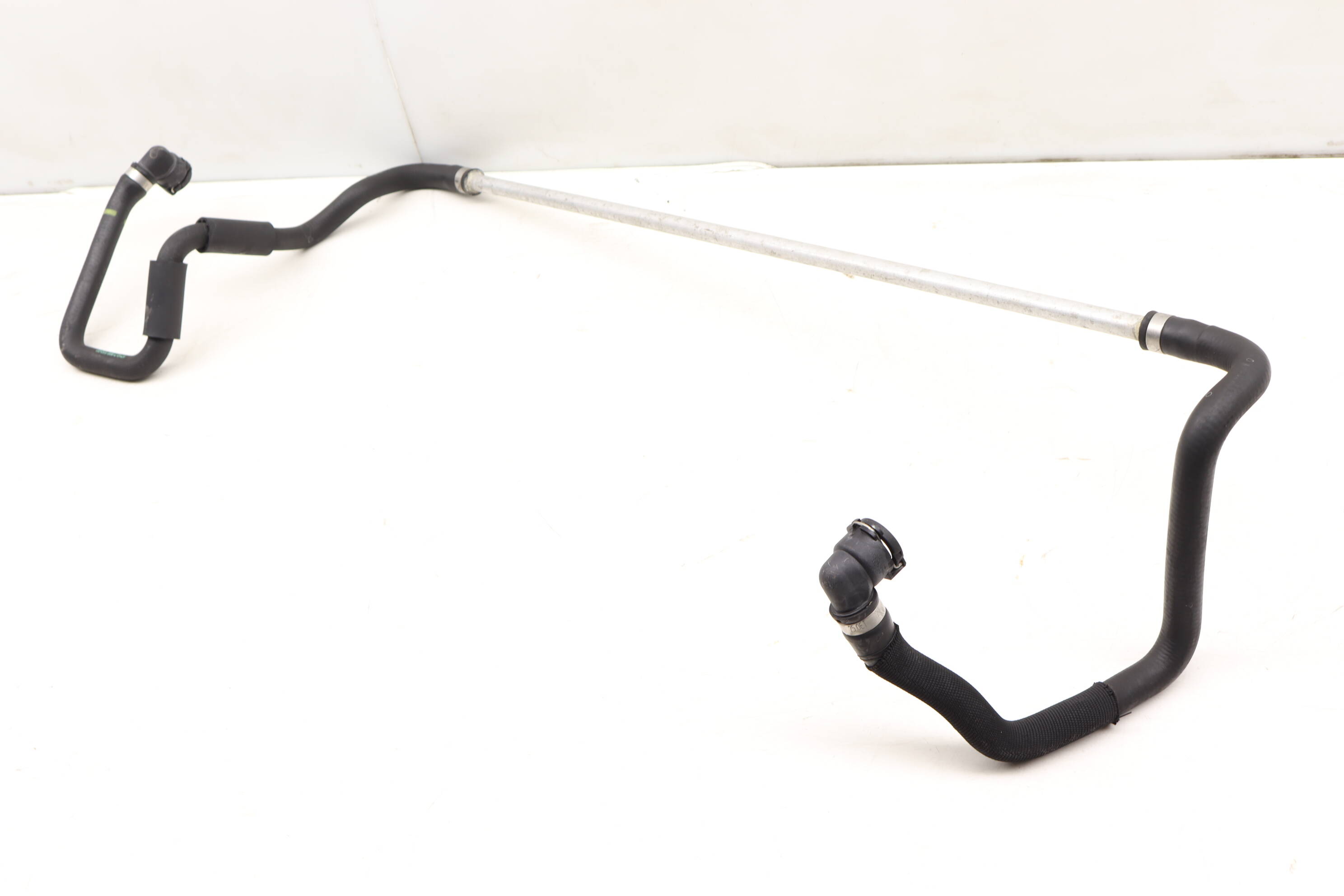 BMW Lower Radiator Coolant Hose / Line / Pipe 17127600132