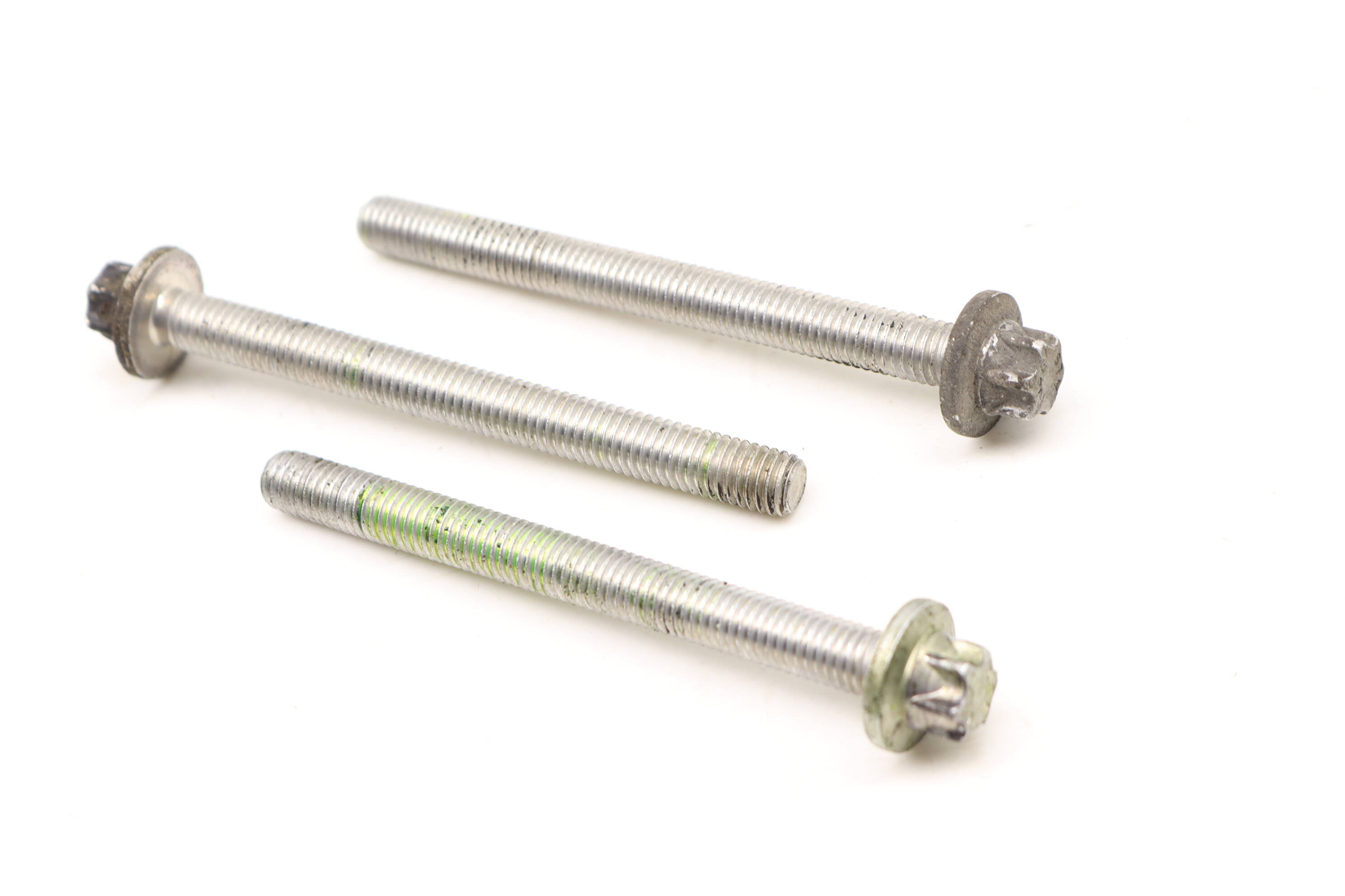 BMW Ac Compressor Screw / Bolt Set (3) 64550392602