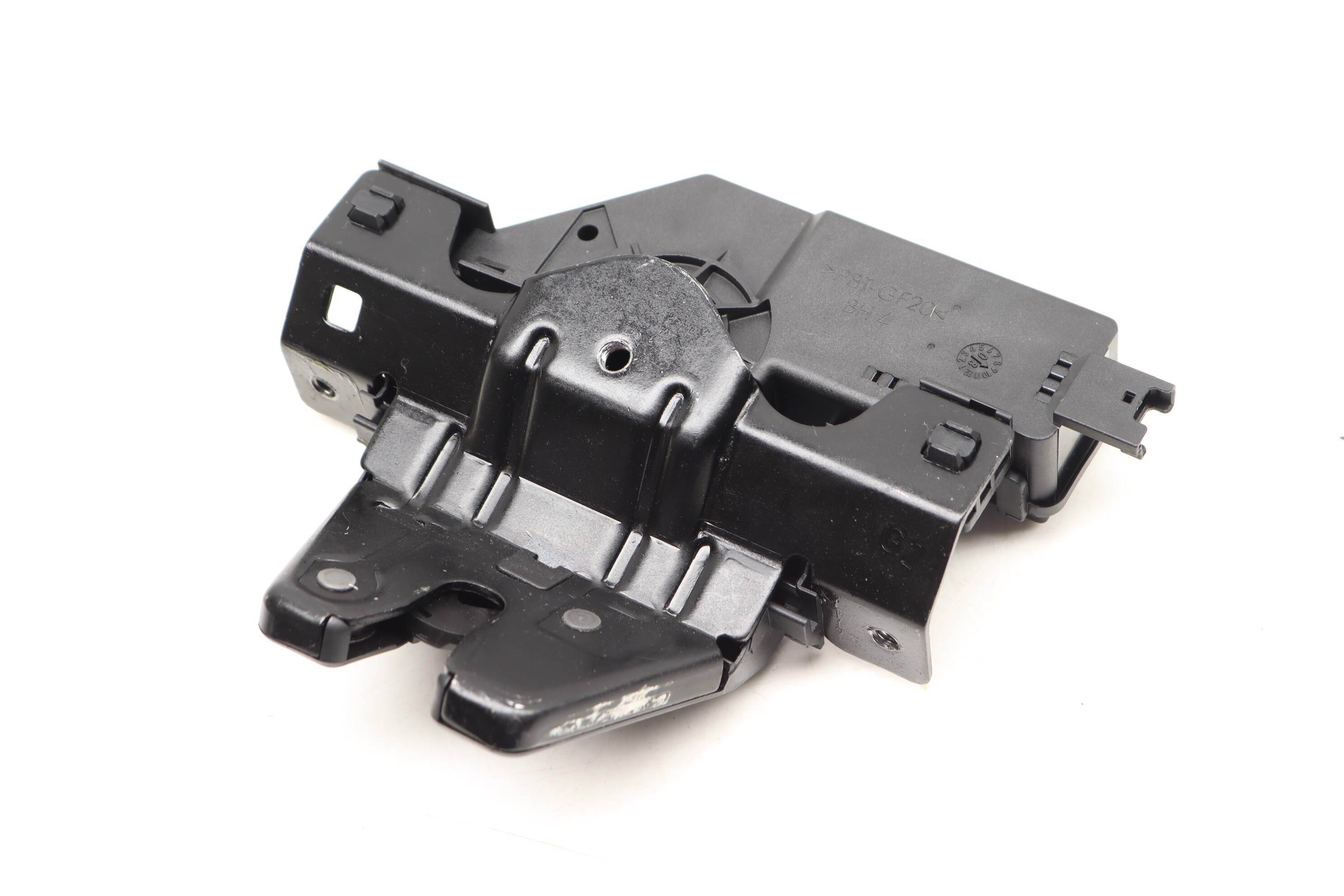 BMW Trunk Lid Latch / Lock (Z4, 335i, 328i, 525i, M3) 51247840617
