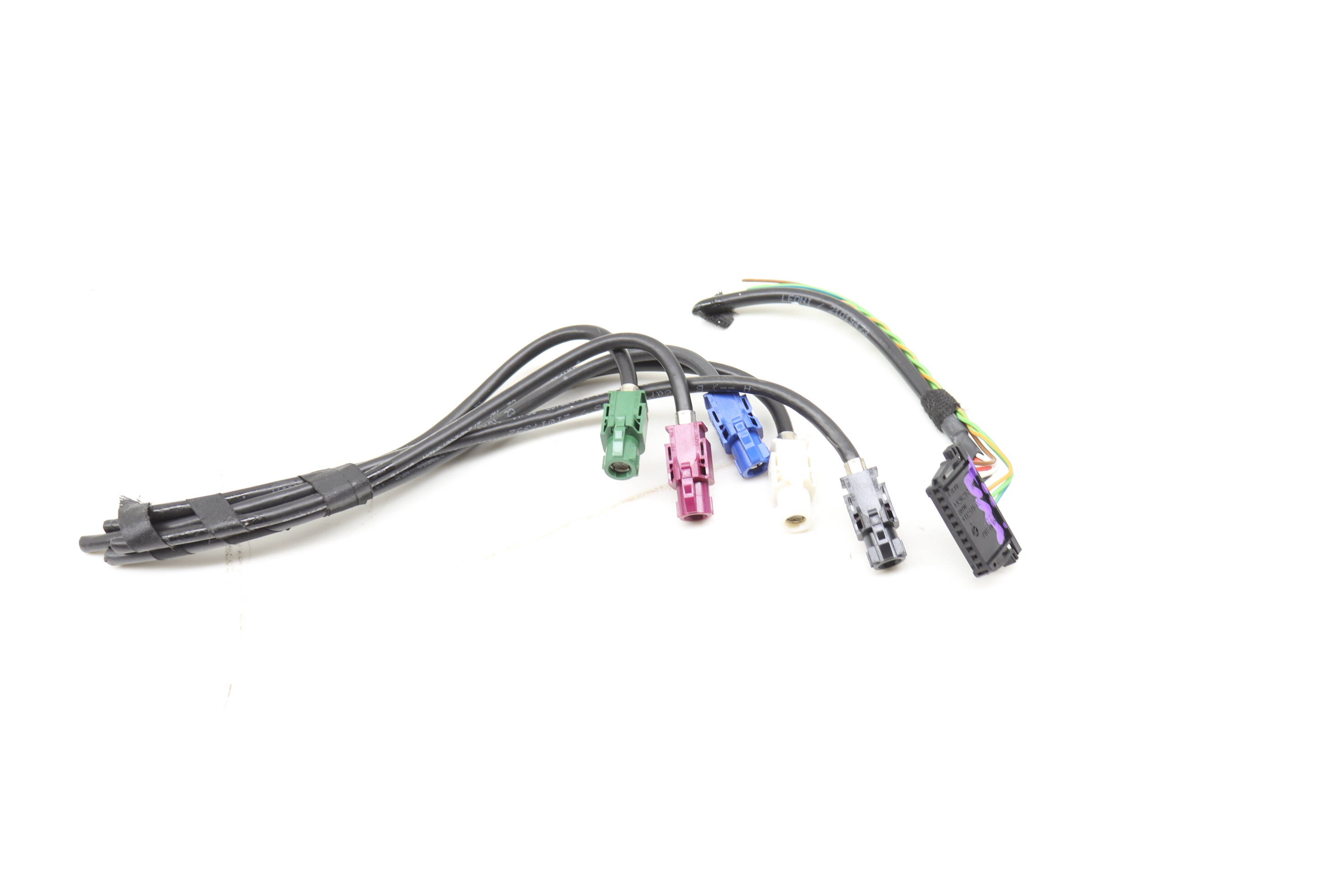 Top / Rear / Side View Camera Module Wiring Connector / Pigtail