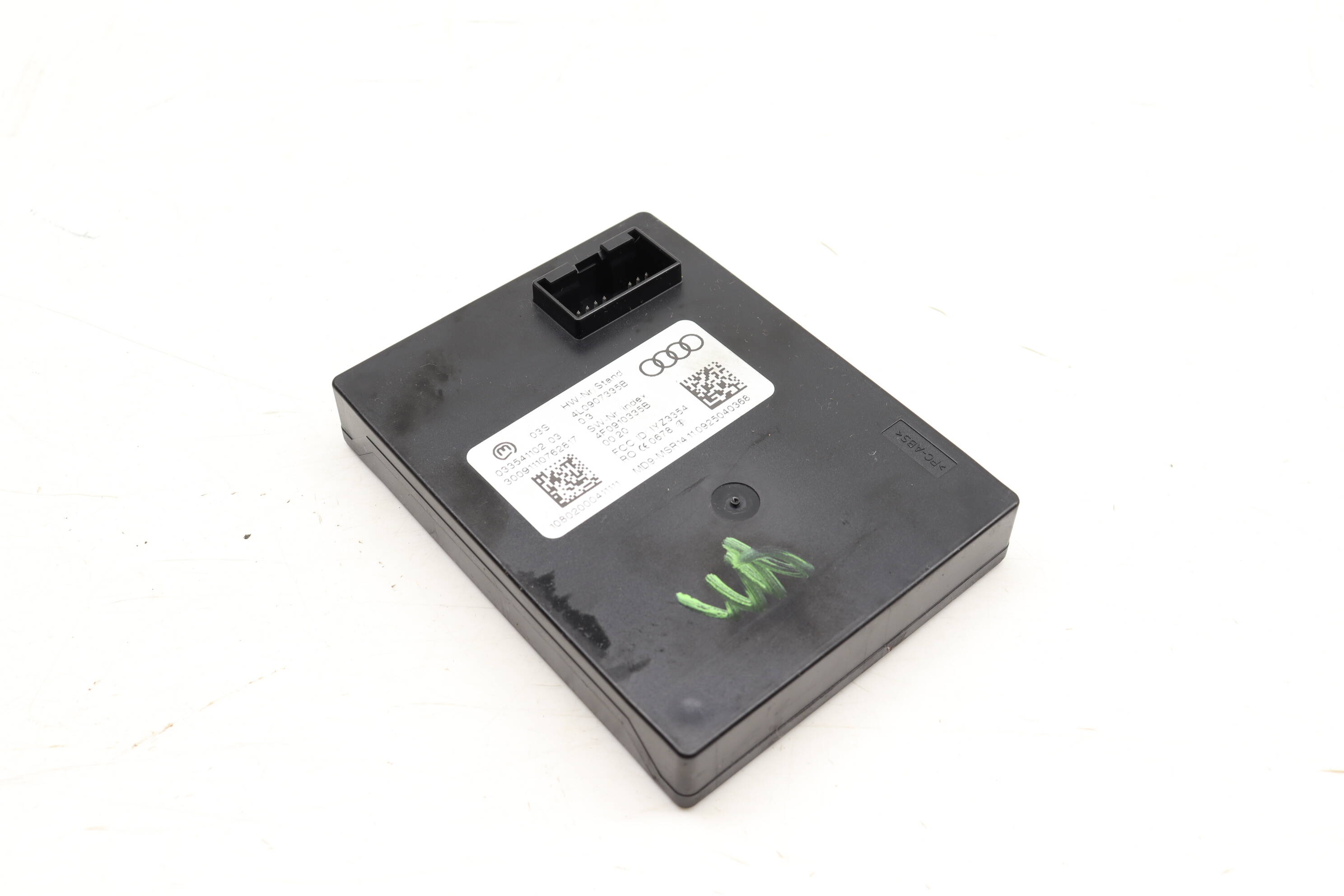 Audi Keyless Entry / Start Authorization / Kessy Module (Q7)