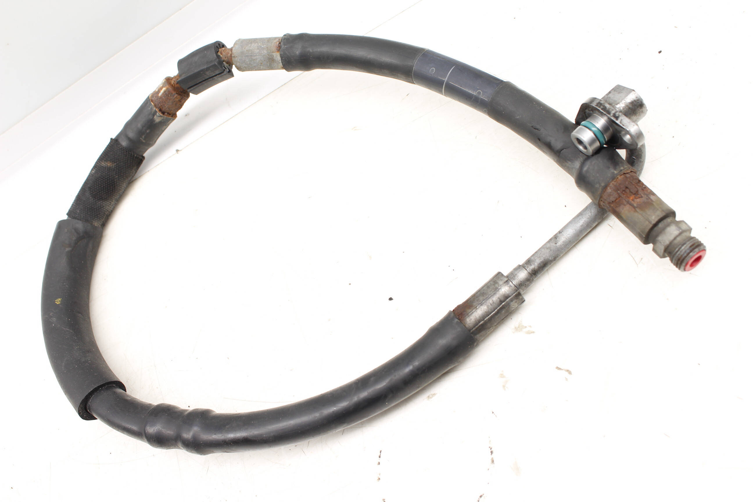 POWER STEERING HOSE / LINE - AUDI A4 ALLROAD A5 - 8K1422893CS
