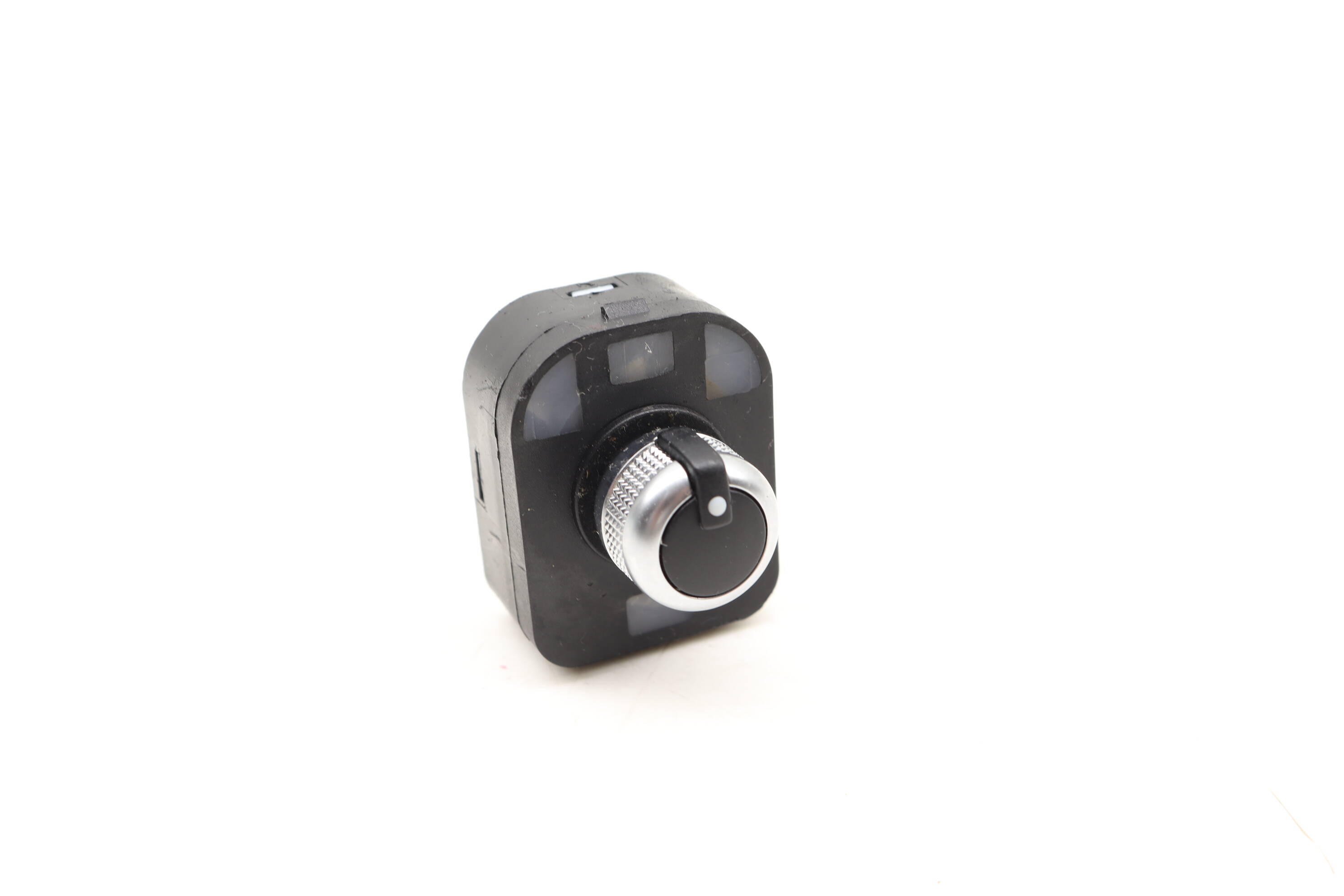 WolfAutoParts.com - FRONT RIGHT - DOOR LOCK / UNLOCK SWITCH - AUDI A8 ...