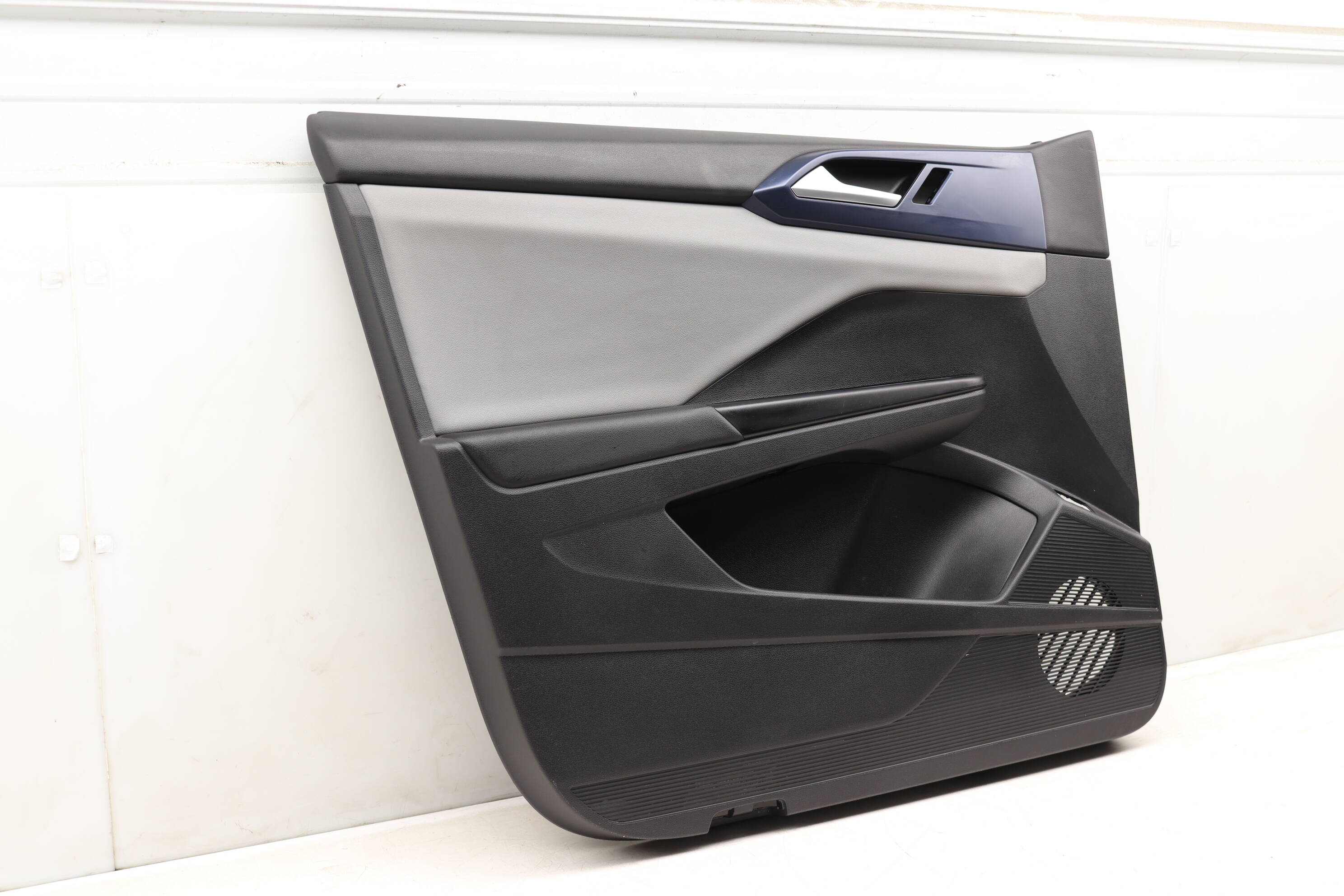VW Front Left Door Card / Panel (Taos) 2GJ867011A