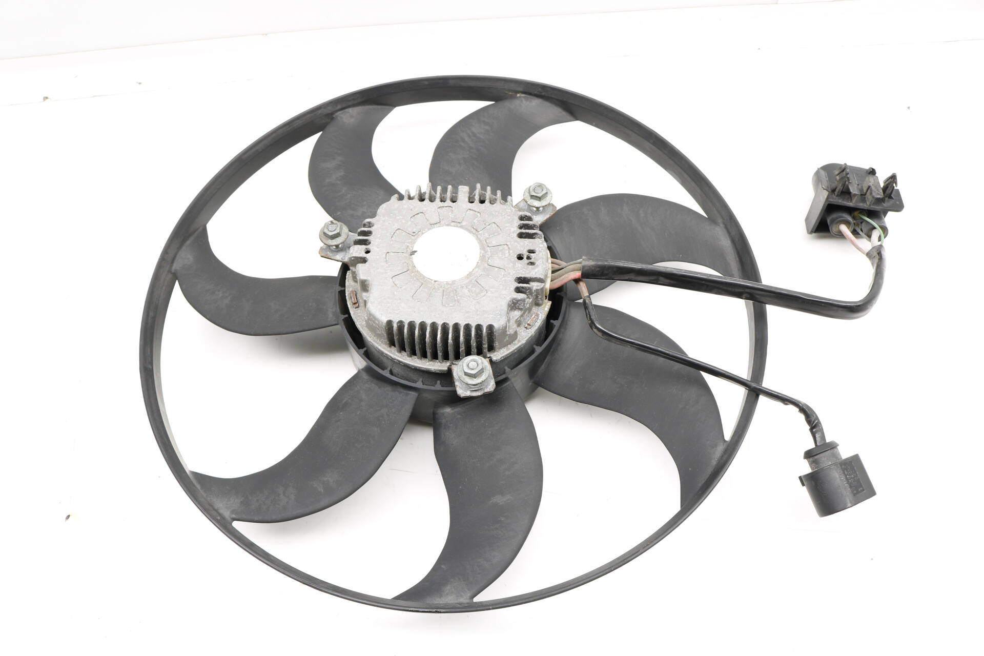 VW Electric Cooling Radiator Fan 1K0959455N