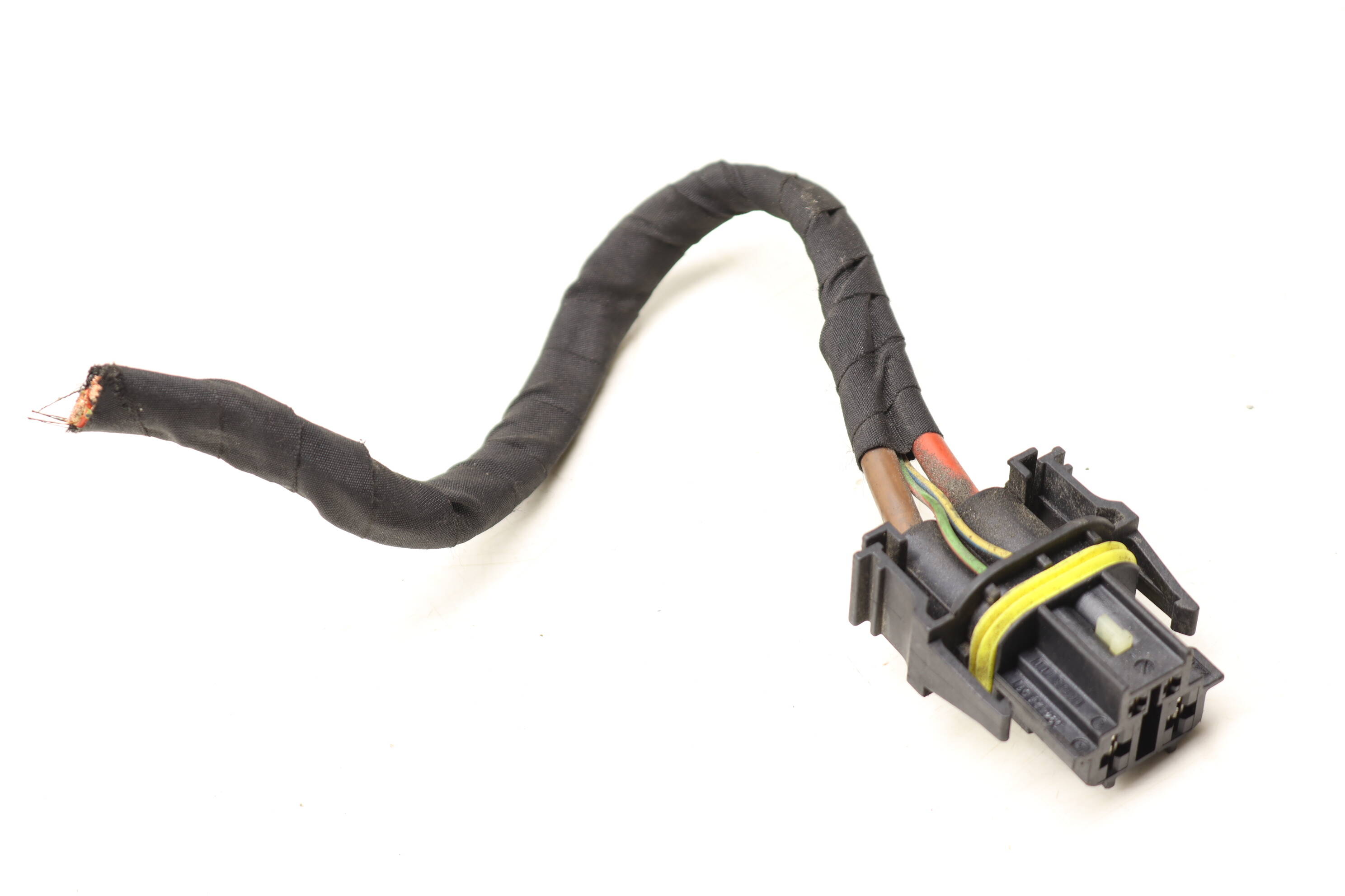 Mercedes-Benz Fan Motor Wiring Connector / Pigtail (4-Pin)