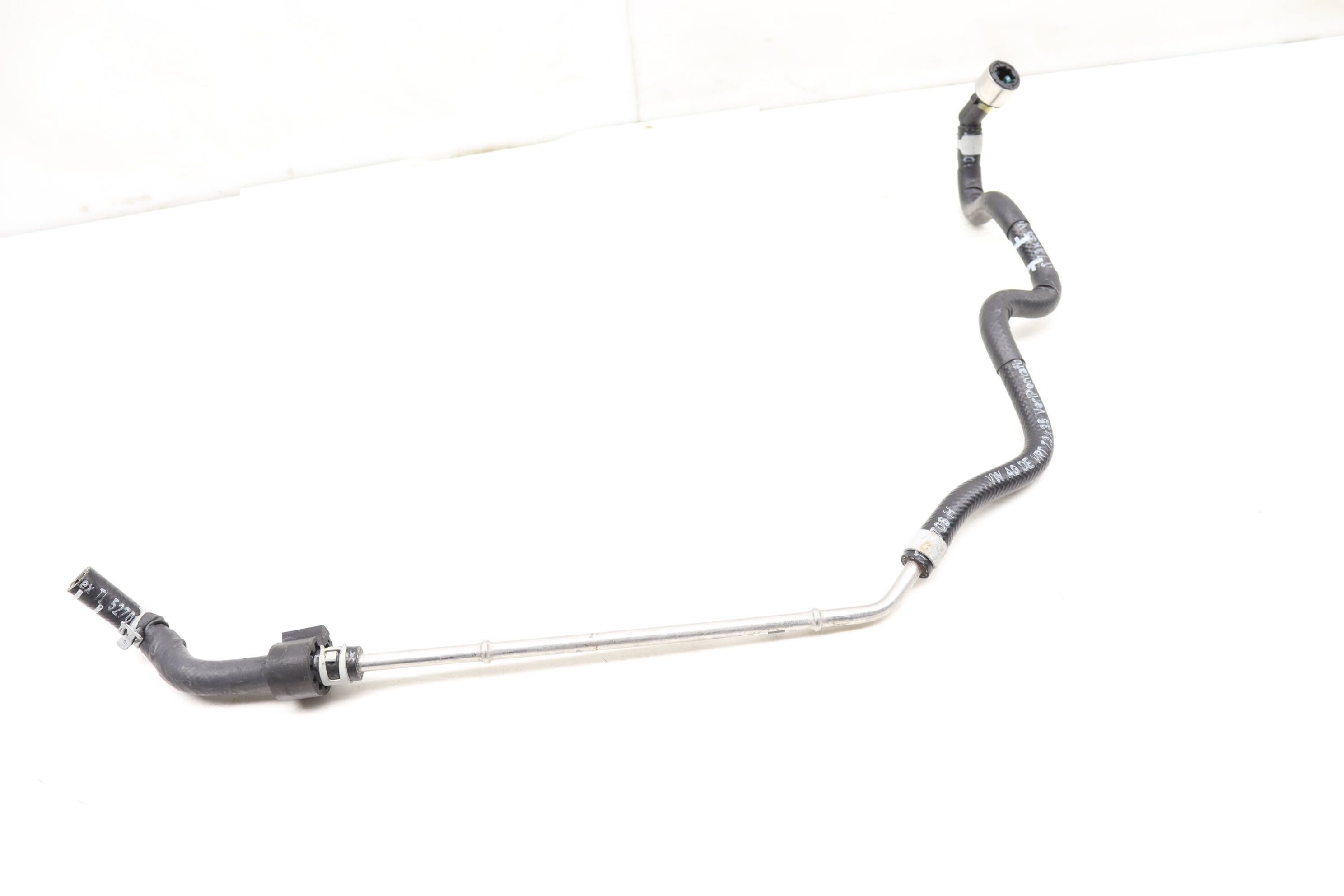 VW Fuel Line / Pipe (Supply) 04E133723FB
