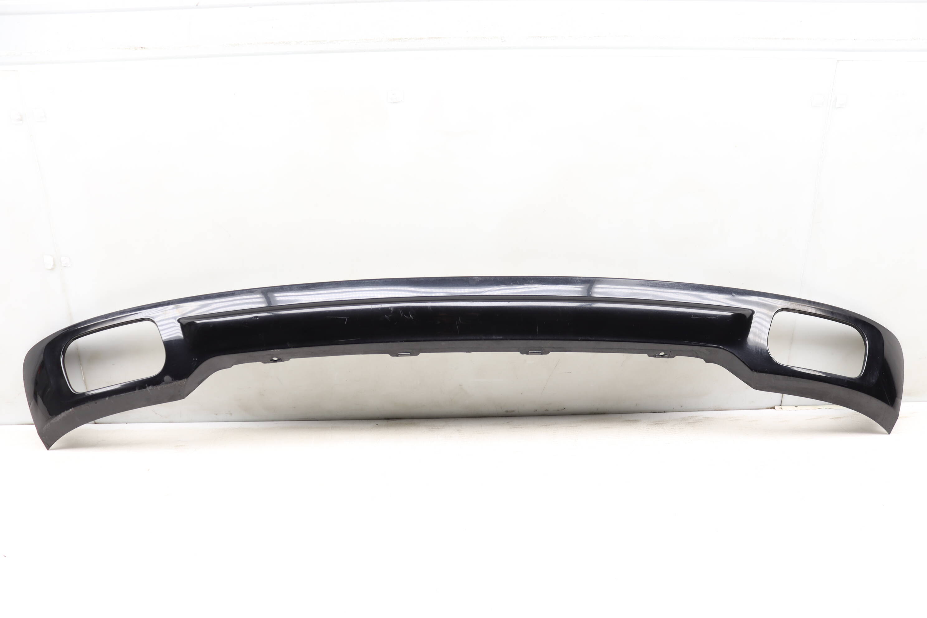REAR - BUMPER VALANCE / DIFFUSER - BMW 740I 740LI XDRIVE 750I XDRIVE
