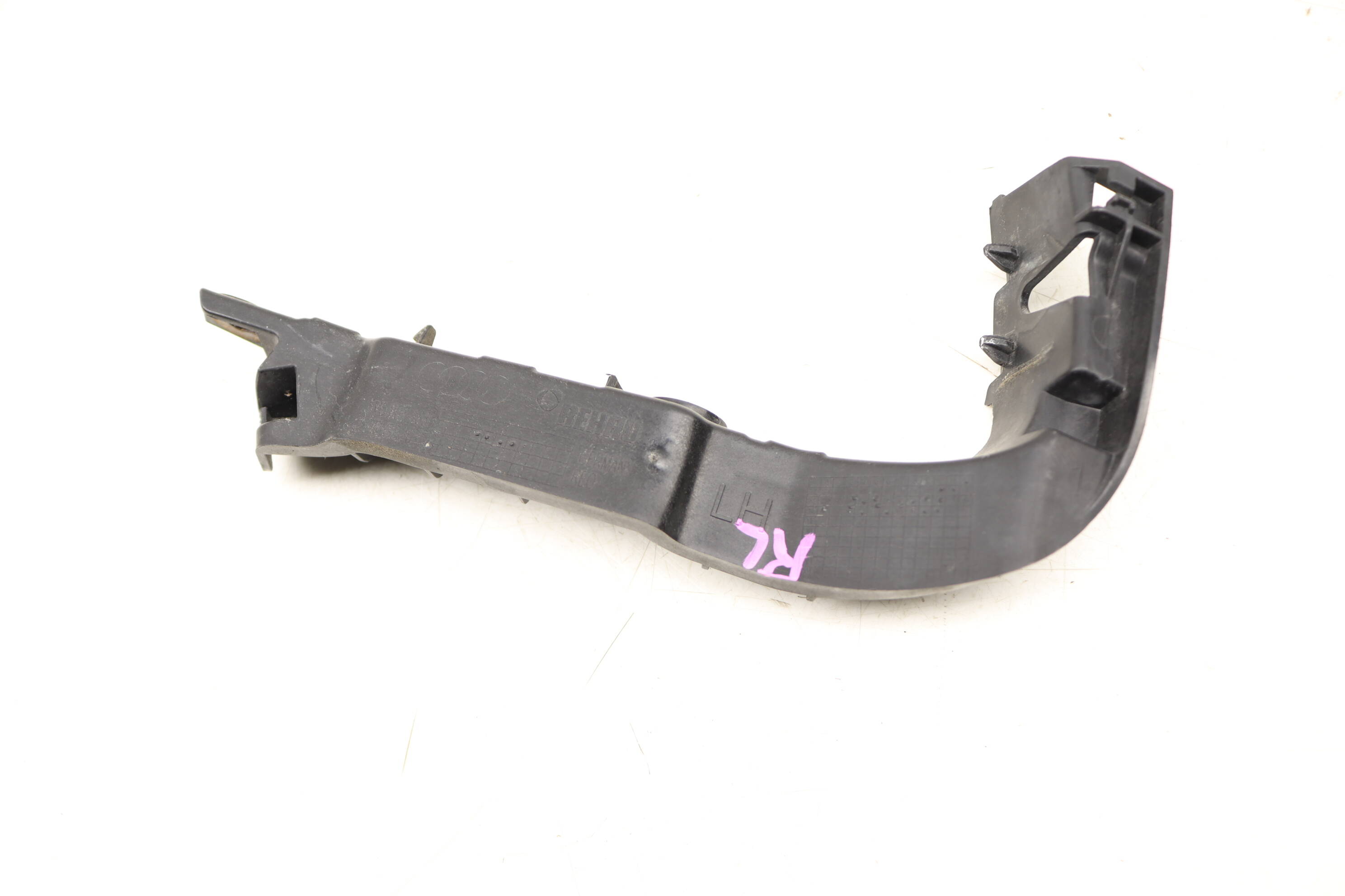 Audi Front Left Bumper Guide / Mount Bracket 8V5807183