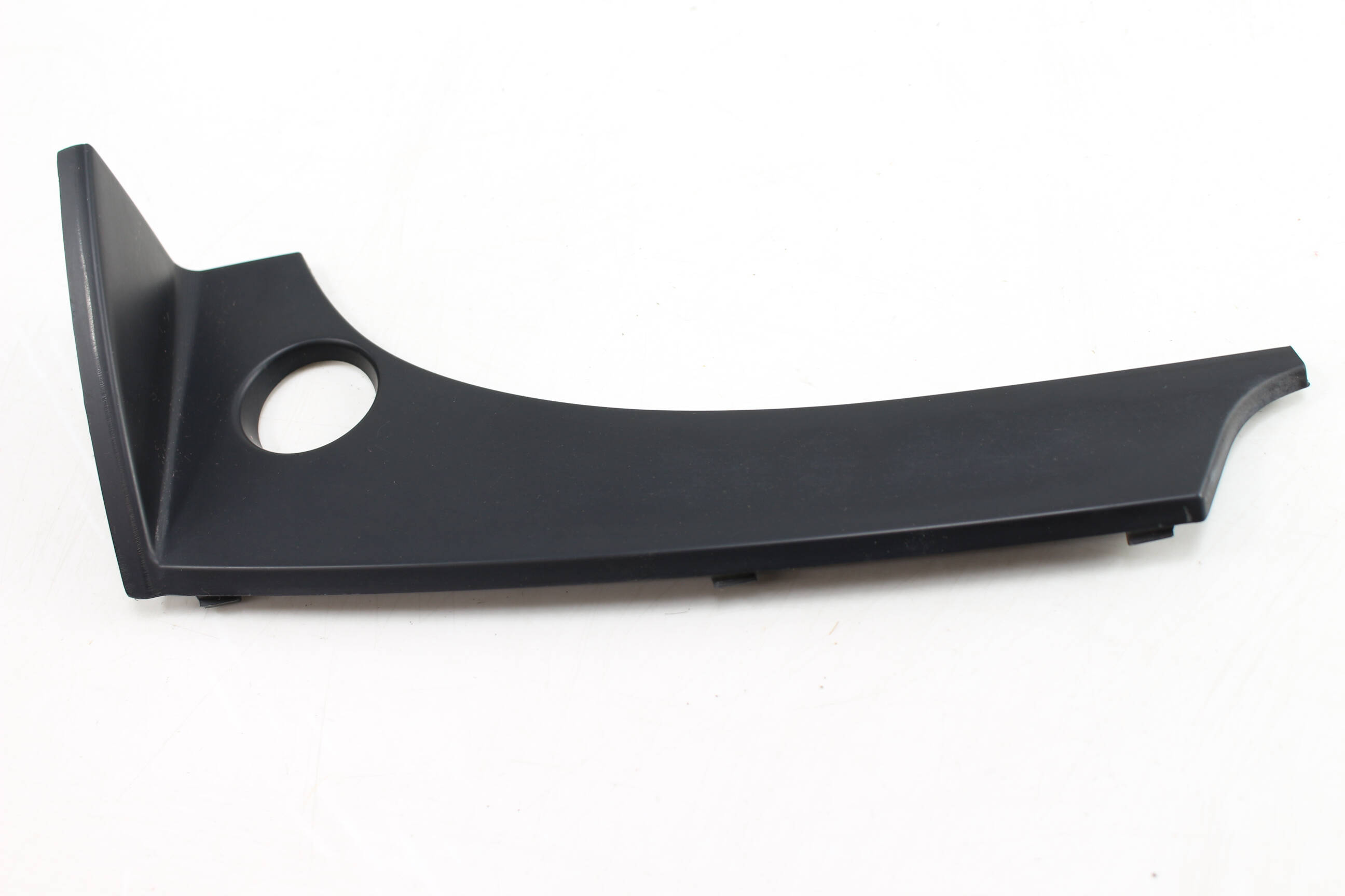 REAR LEFT - UPPER BUMPER TRIM / COVER - AUDI TT - 8N0807533A