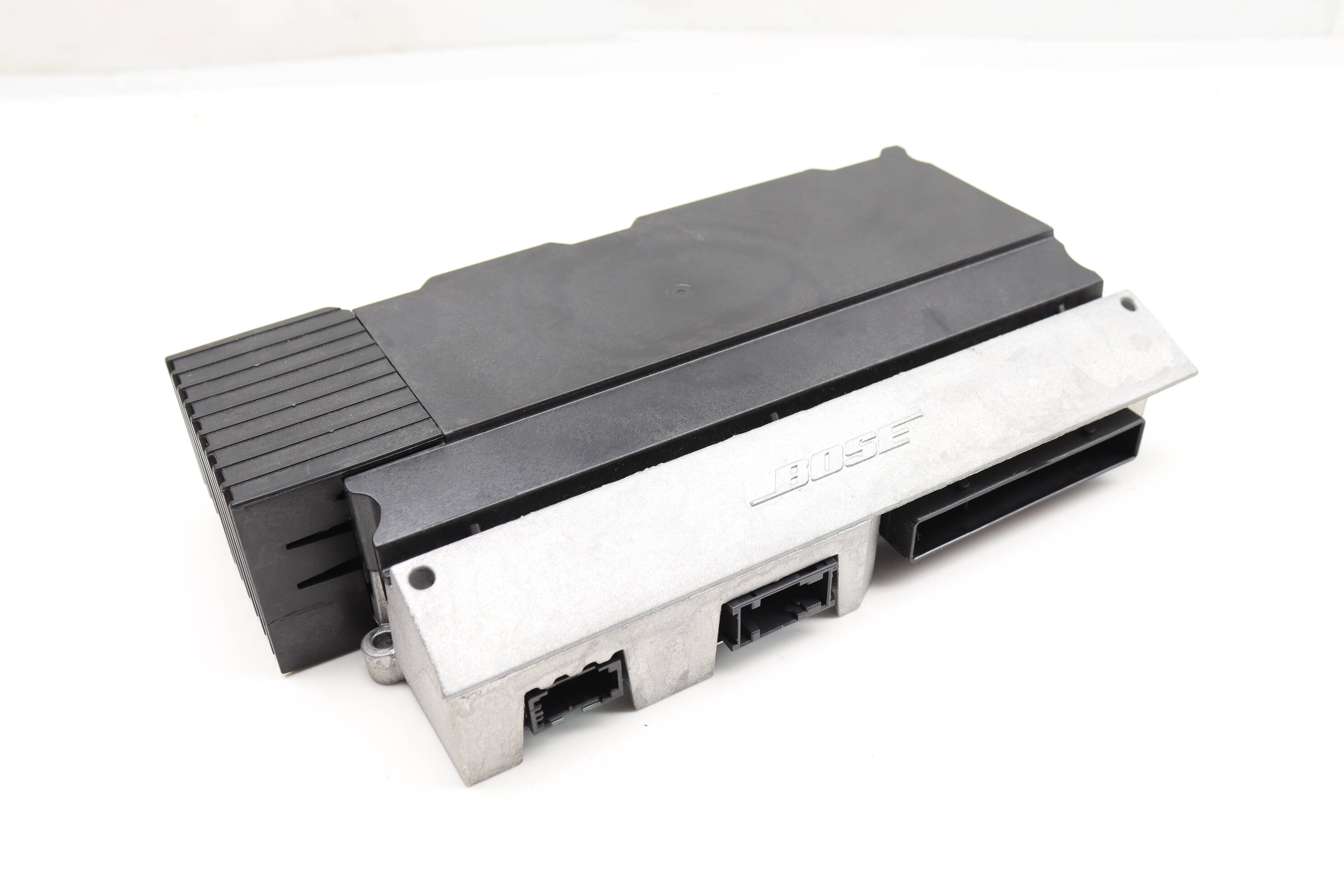 Audi Bose Amplifier / Amp (Q7) 4L0035223E