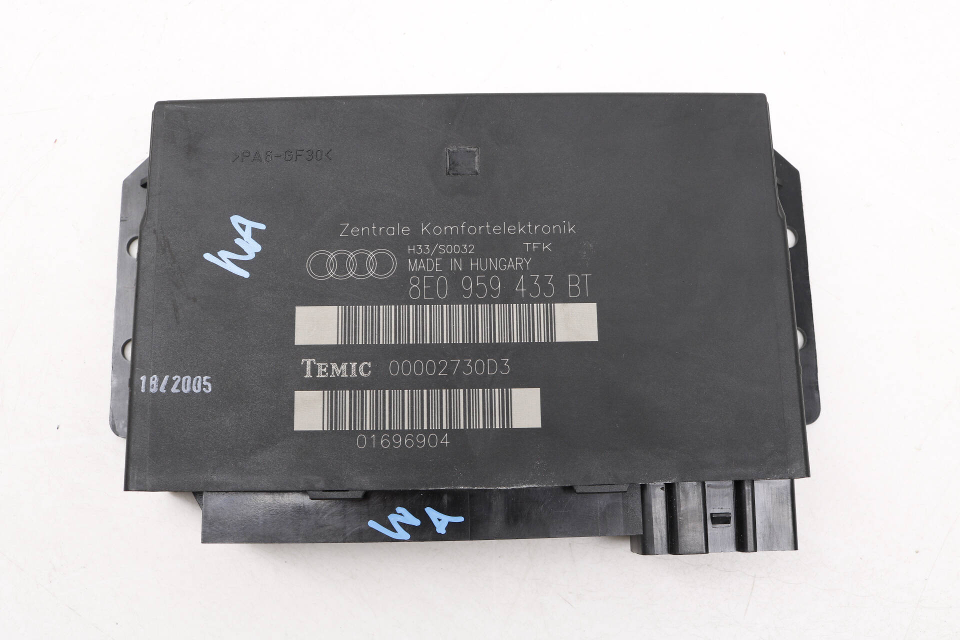 Audi Comfort Control Module / Ccm 8E0959433BT