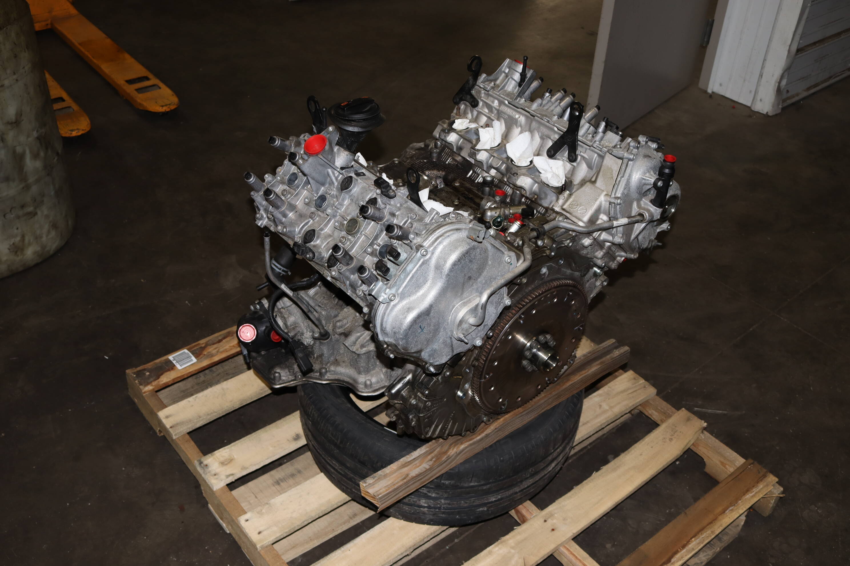 Audi 4.0T Engine Long Block Assembly (Ceuc) (S7, S6) 079100032G