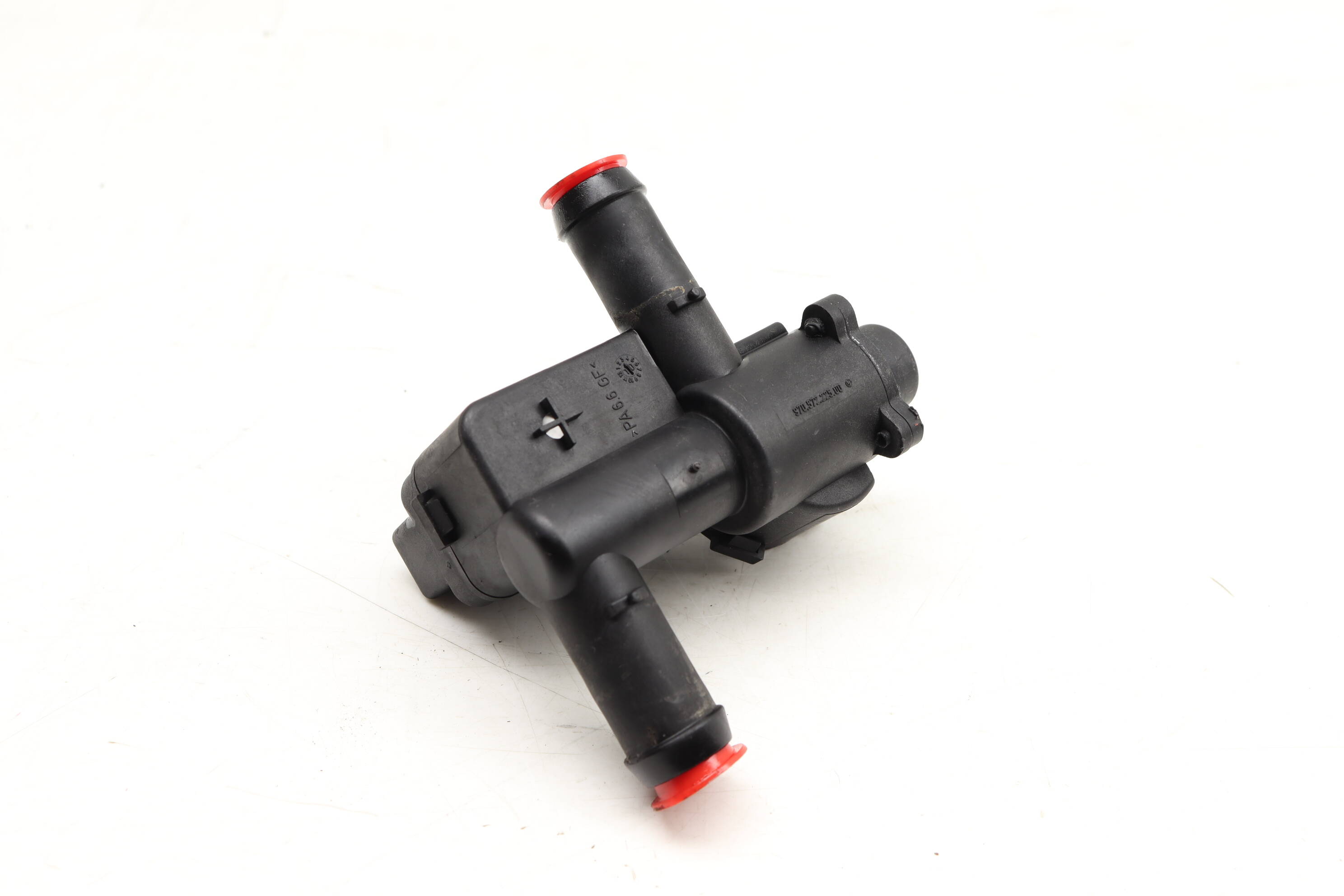 Porsche Heater / Water Control Valve (Panamera) 97057222500