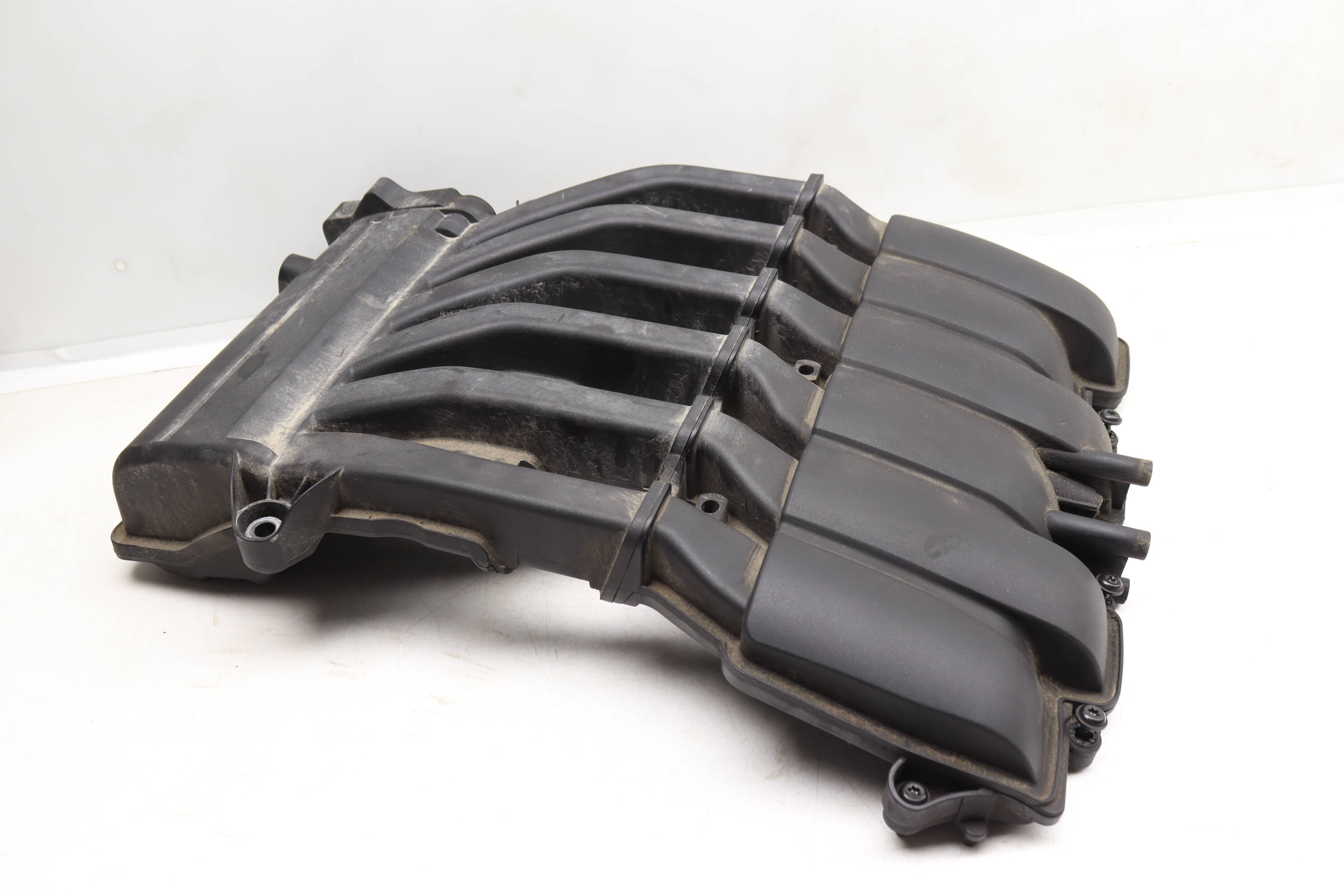 VW Intake Manifold (Atlas, Touareg) 03H133201AE