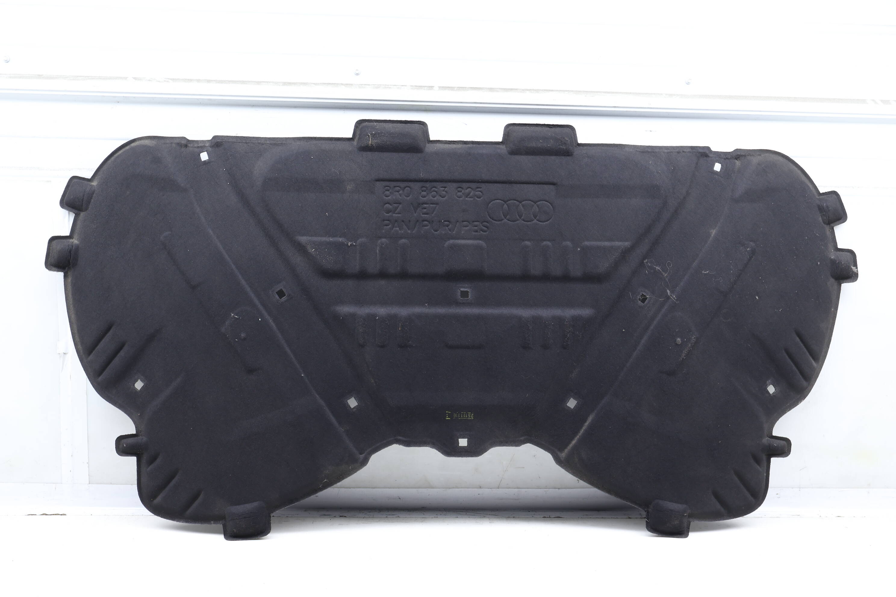 Audi Hood Insulation / Sound Blanket (Q5, SQ5) 8R0863825