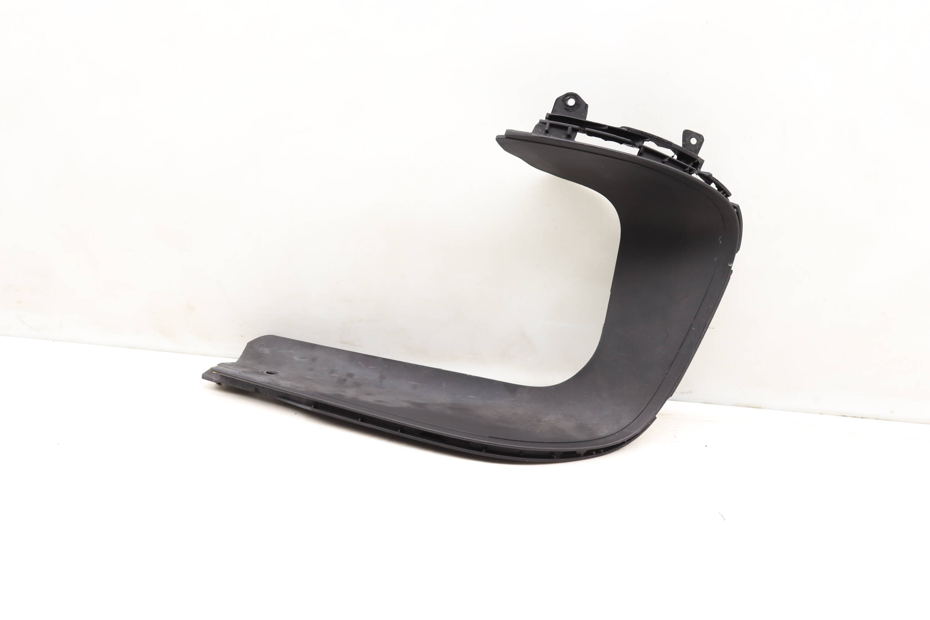 Porsche Rear Right Lower Bumper Exhaust Trim / Bracket 7P5807838