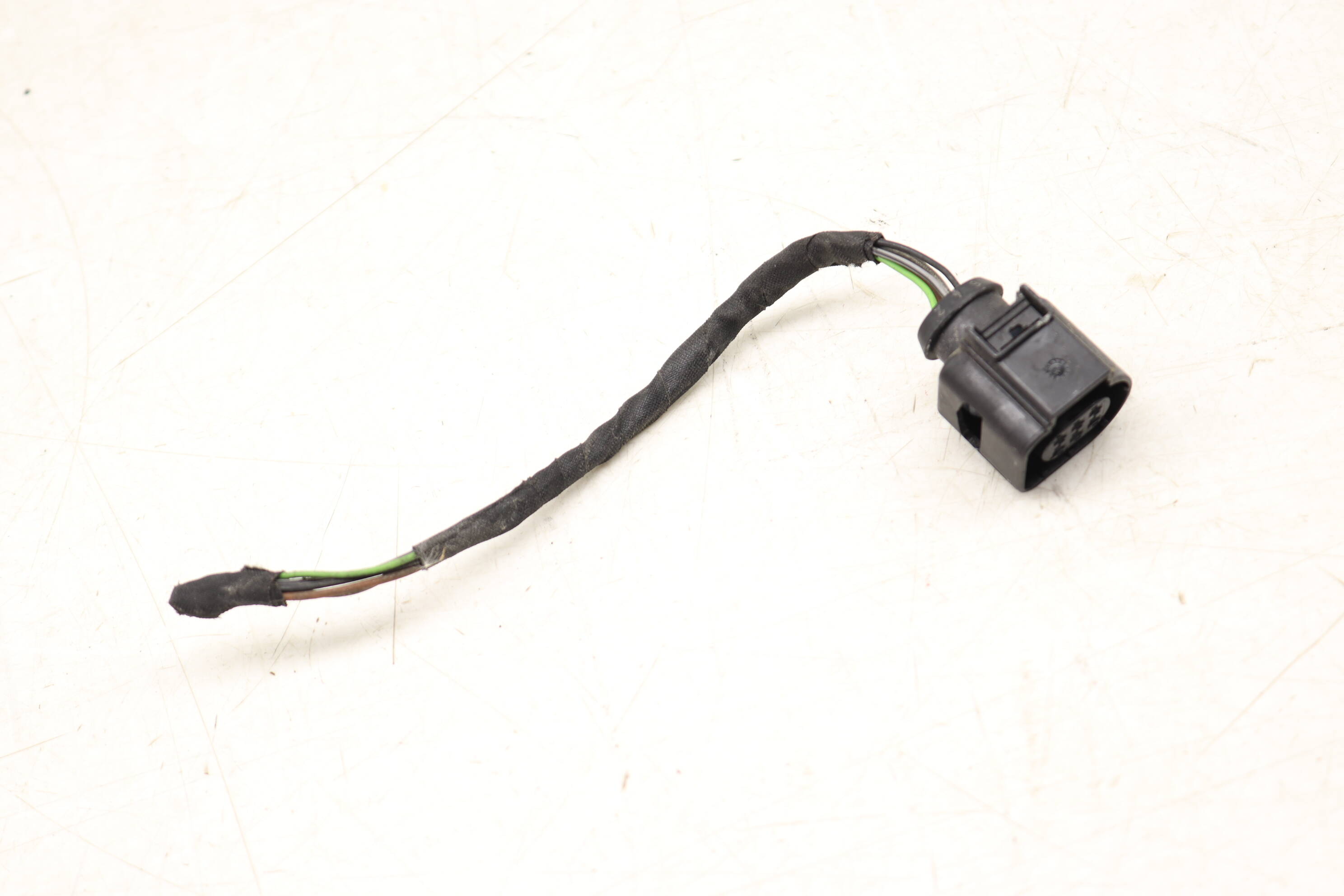 Audi 6-Pin Wiring Harness Connector / Pigtail 4H0973713