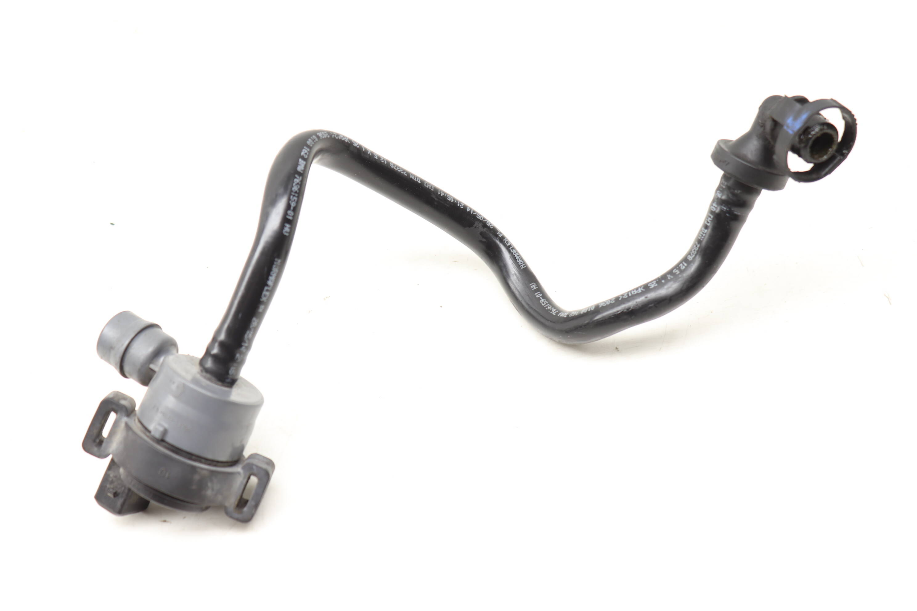 BMW Fuel Tank Ventilation Valve / Hose 13907636159