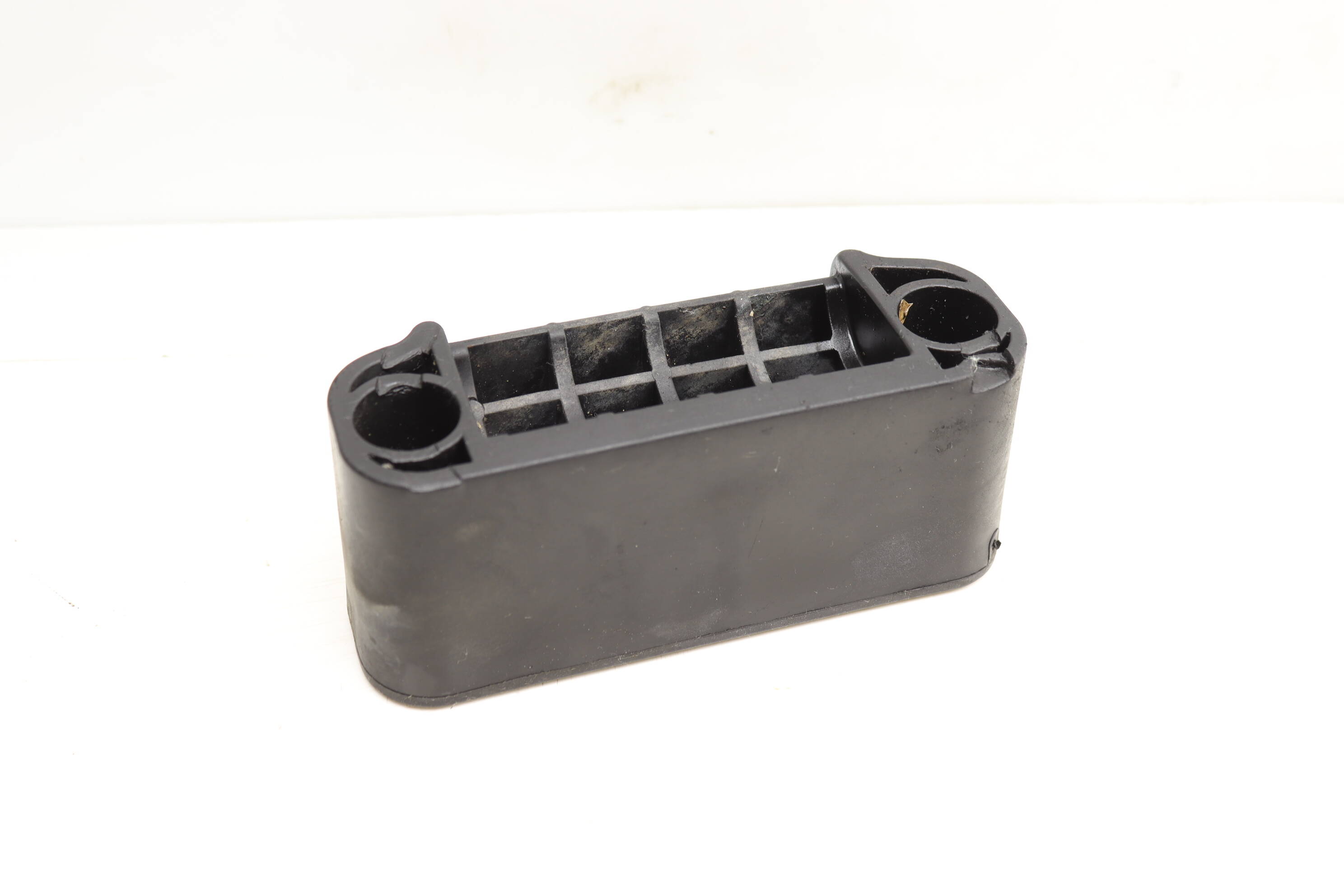 Audi Front Jack Pad (Q8, Q7, RS Q8) 4M0802845C