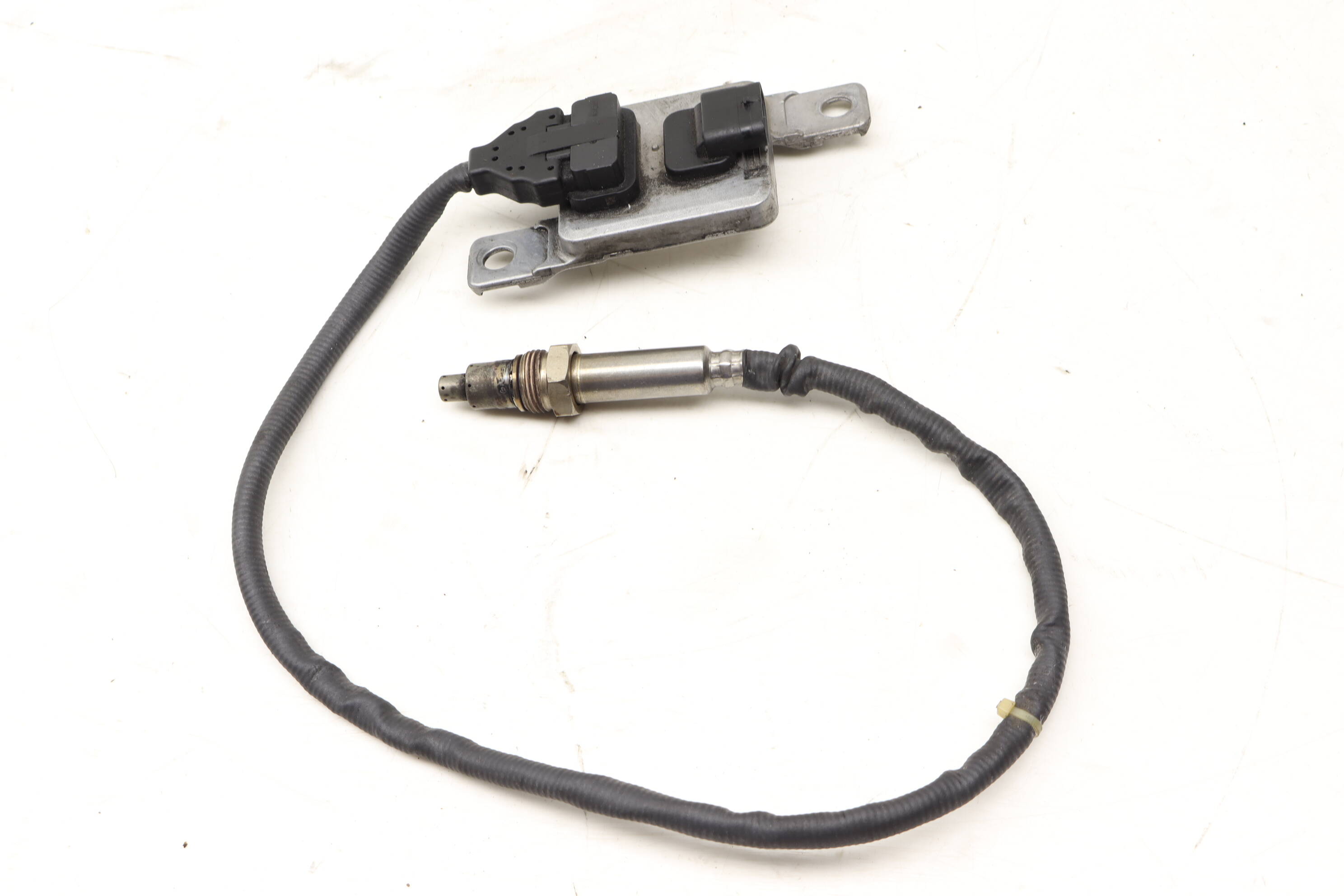 NOX SENSOR - PRE CAT - AUDI Q7 VW TOUAREG - 059907807S