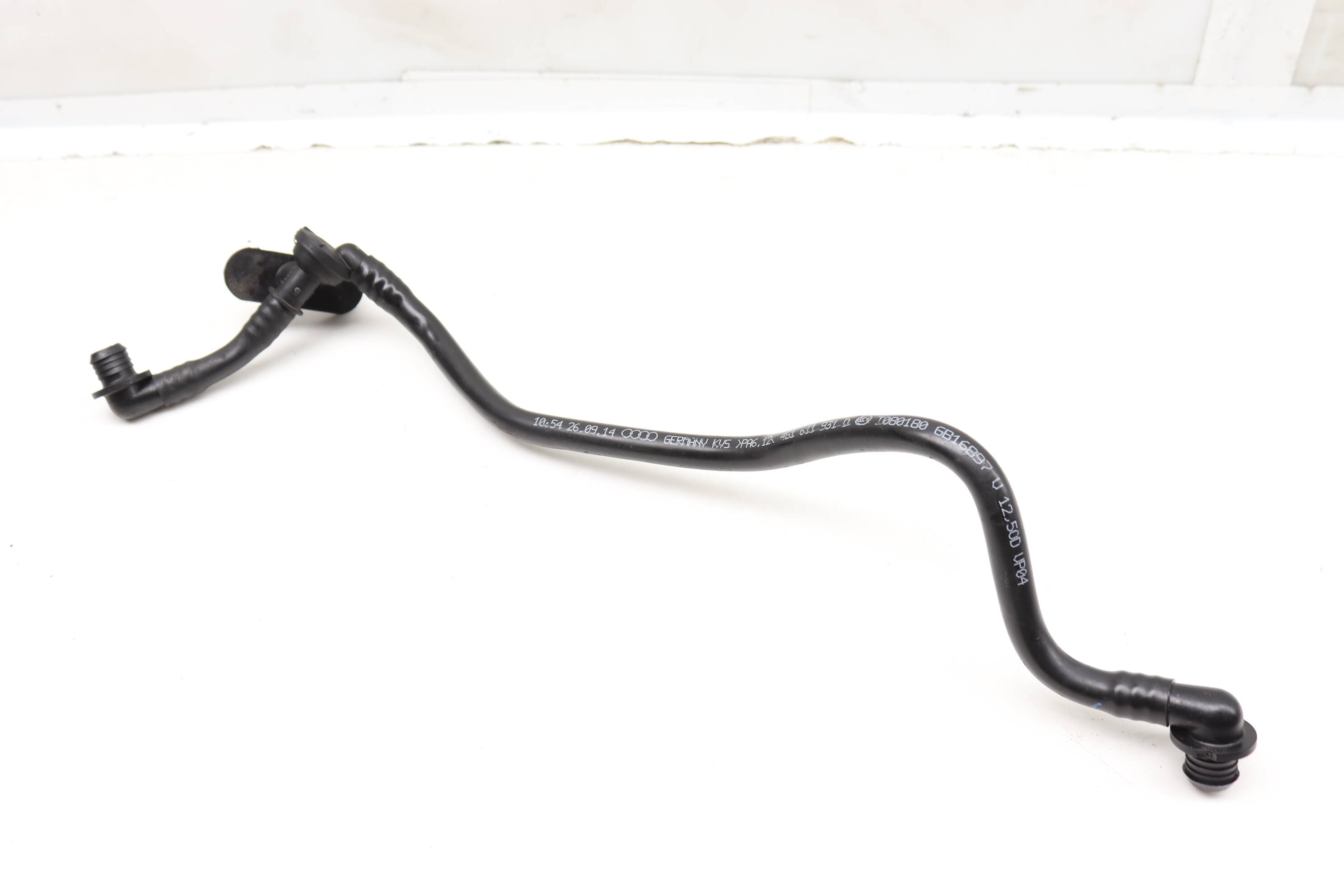 Audi Brake Booster Vacuum Line / Hose 4G1611931D