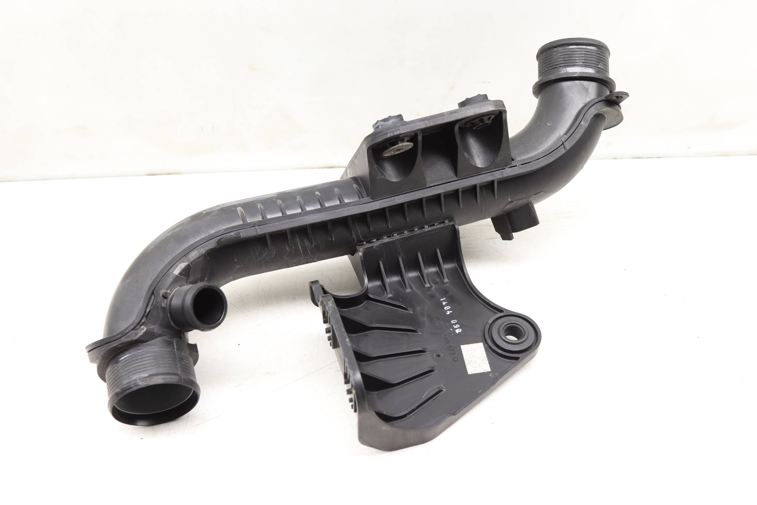 LEFT - TURBO INTERCOOLER BOOST PIPE / TUBE - AUDI A6 A7 - 4G0145673Q