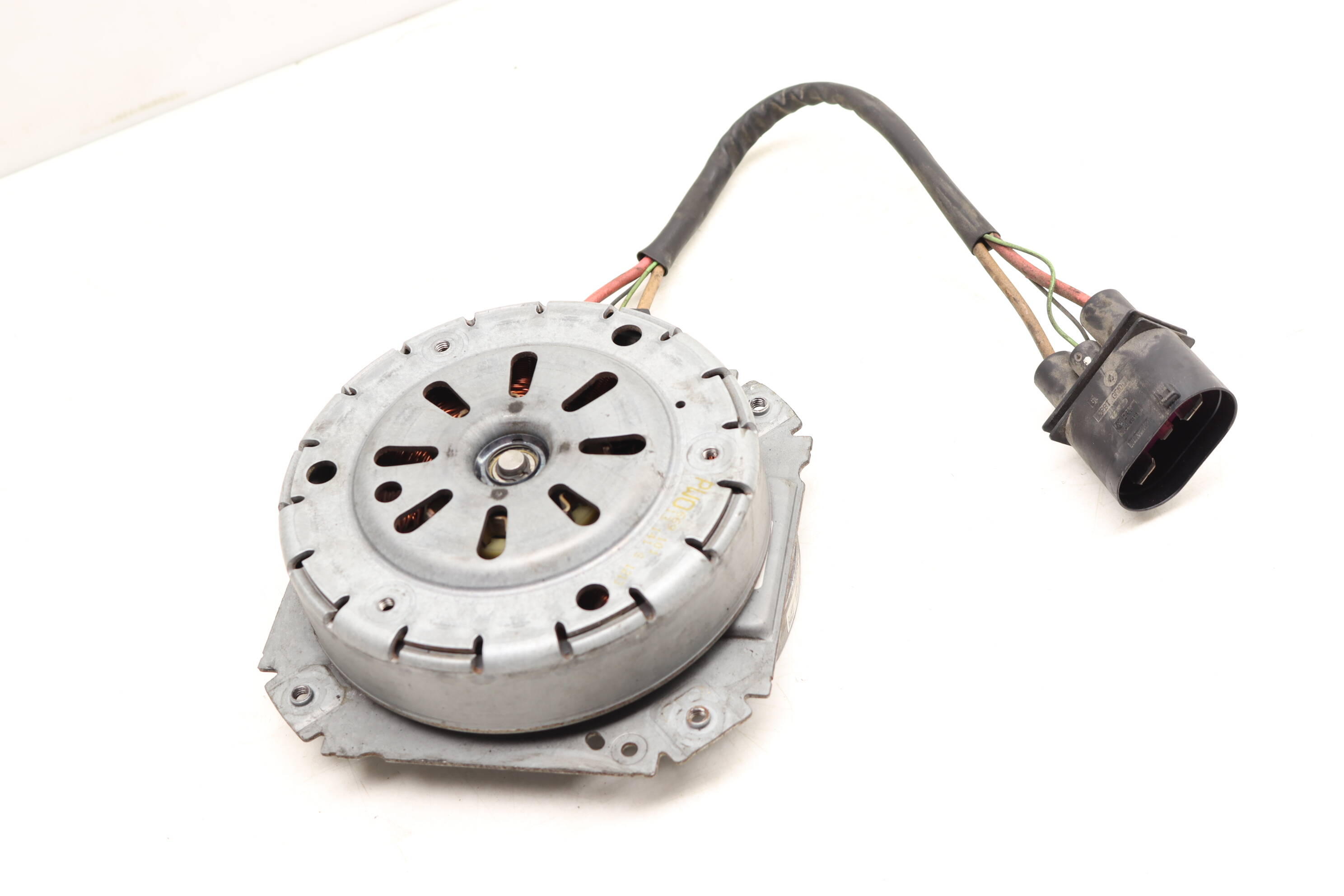 WolfAutoParts.com - RIGHT - ELECTRIC COOLING FAN MOTOR - AUDI A4 A5 A6 ...