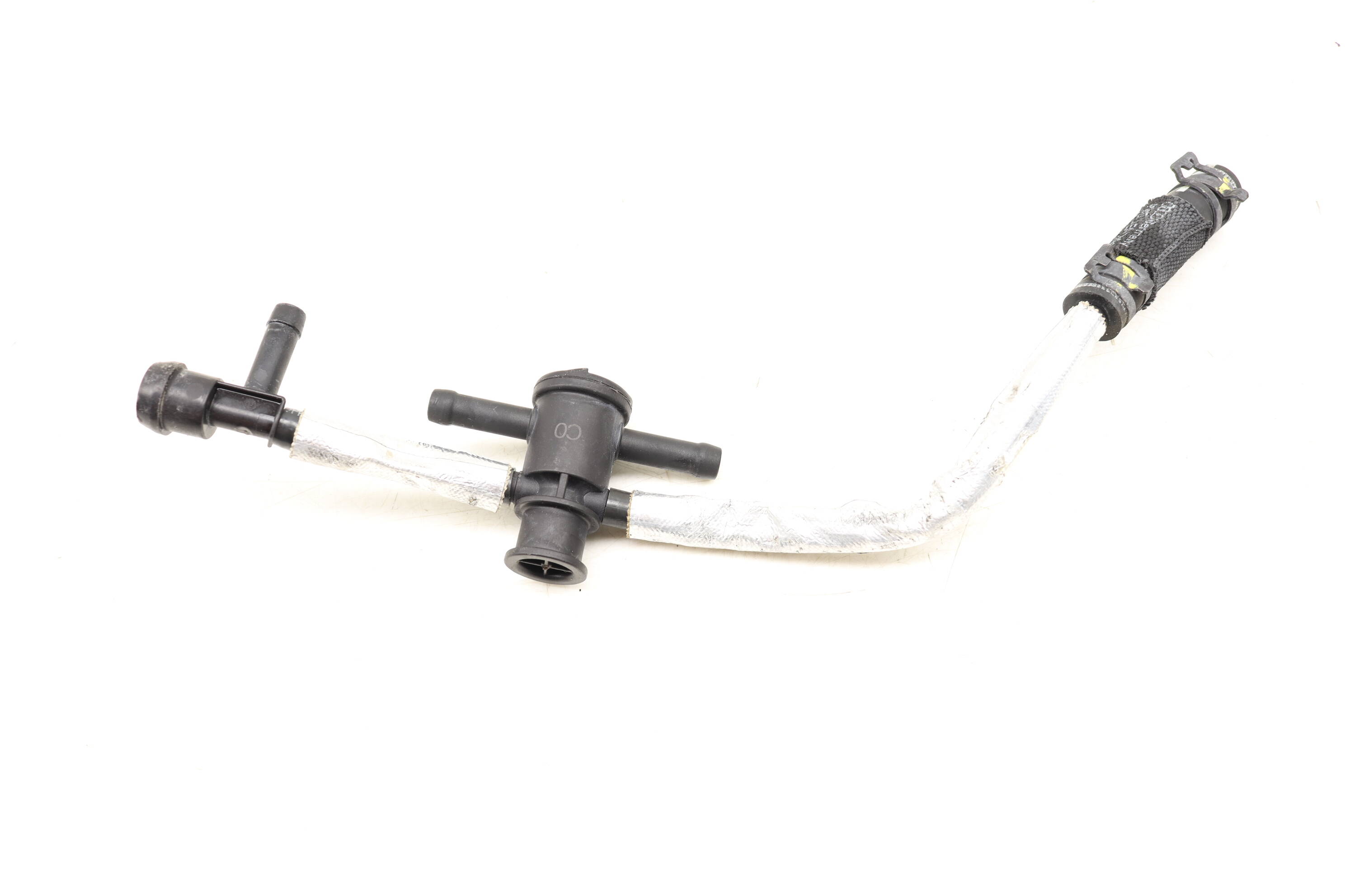 Audi Coolant Hose / Line 059121086AH