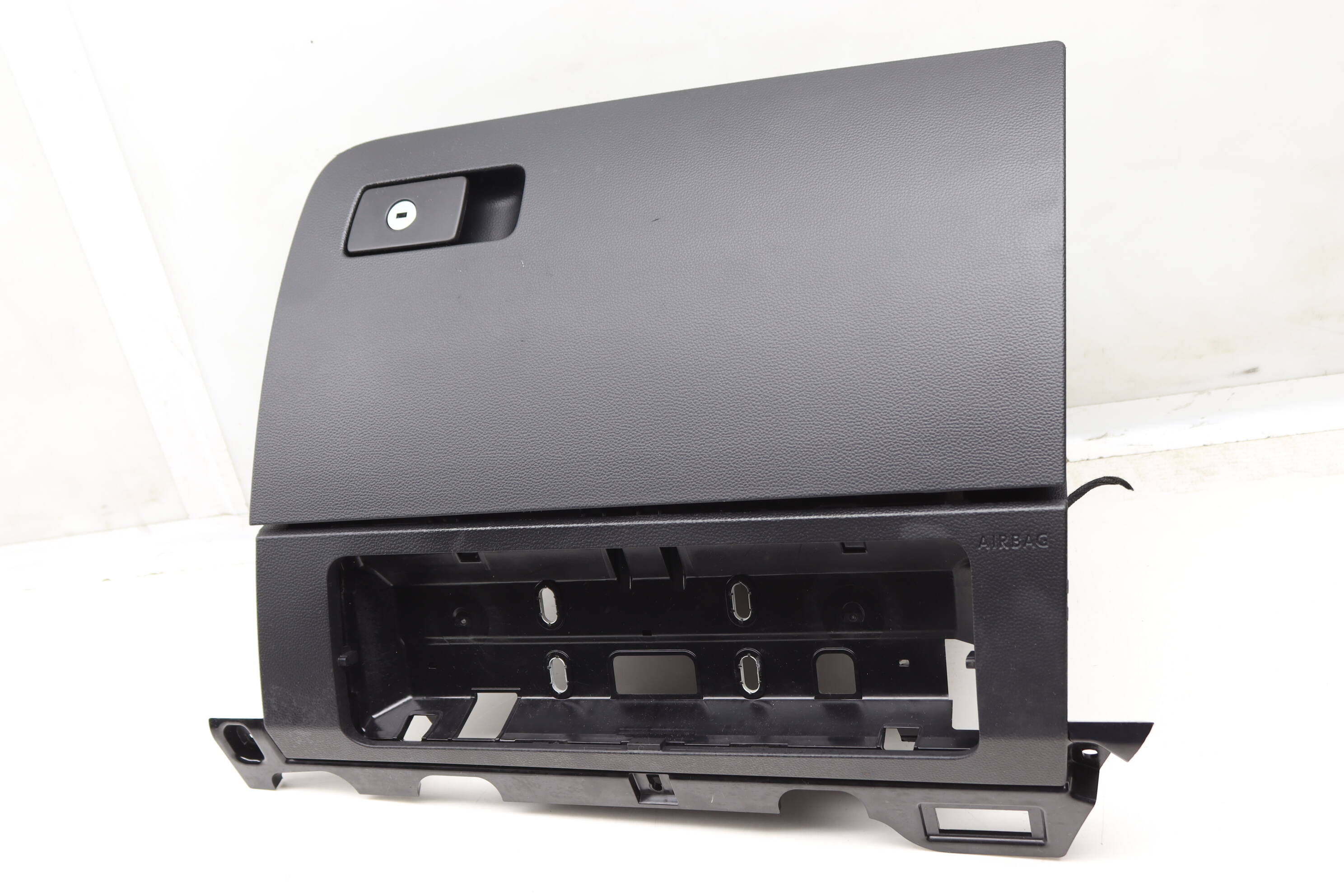 VW Glove Box / Compartment (Arteon) 3G8857114
