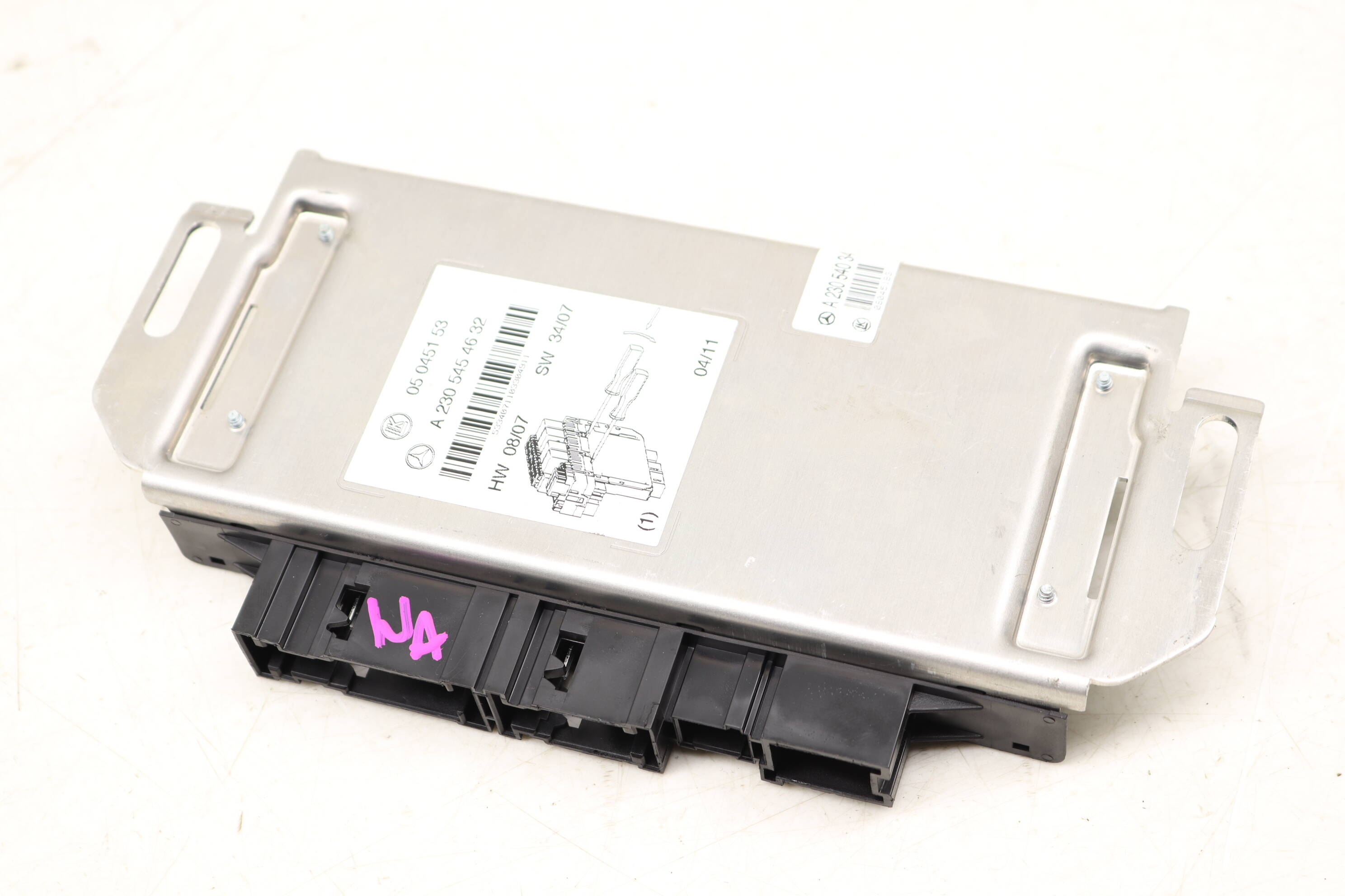 Mercedes-Benz Fuse Relay Box Signal Activation Module 2305454632