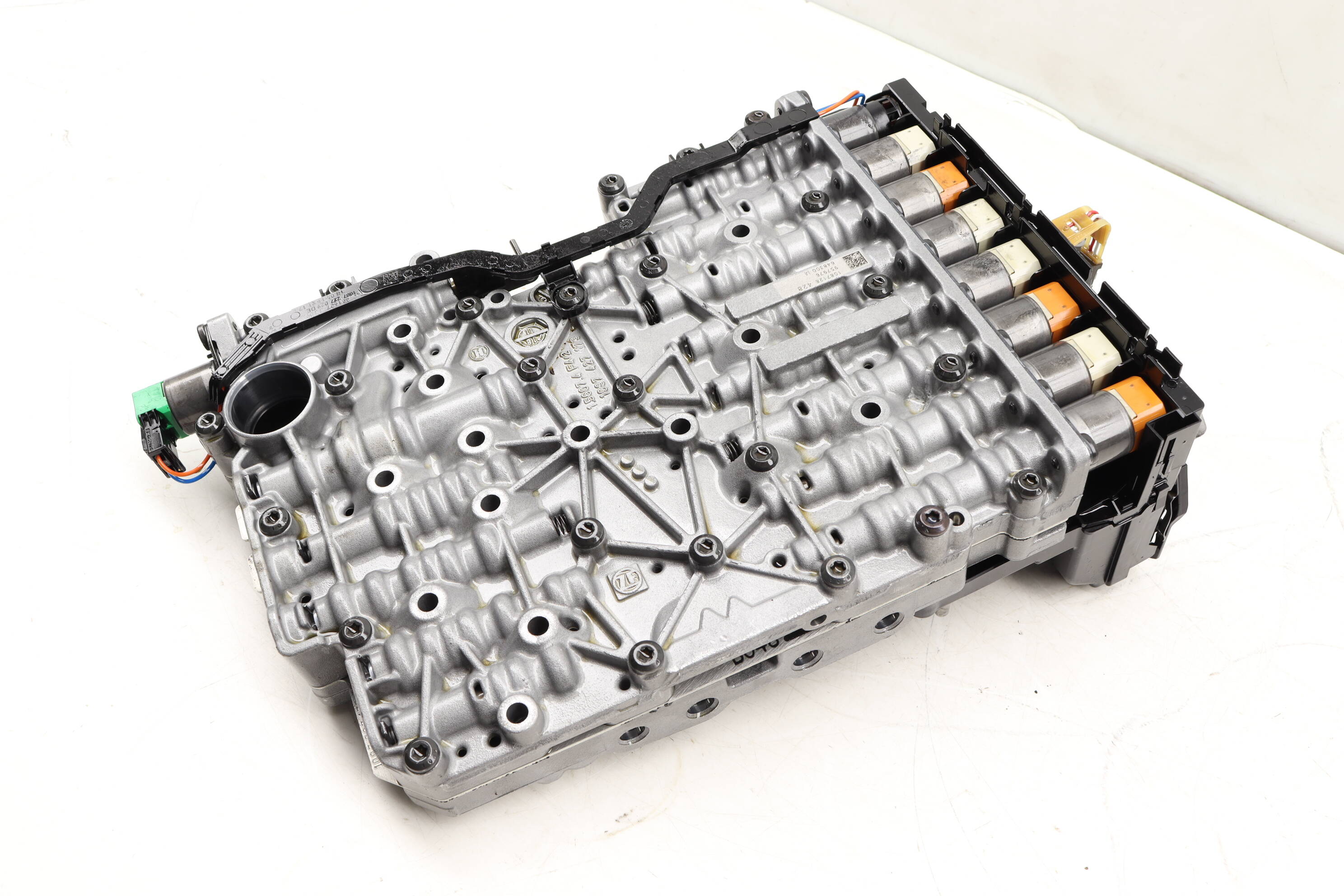 BMW Transmission Valve Body / Mechatronic (Ga8hp70z) 24347544923