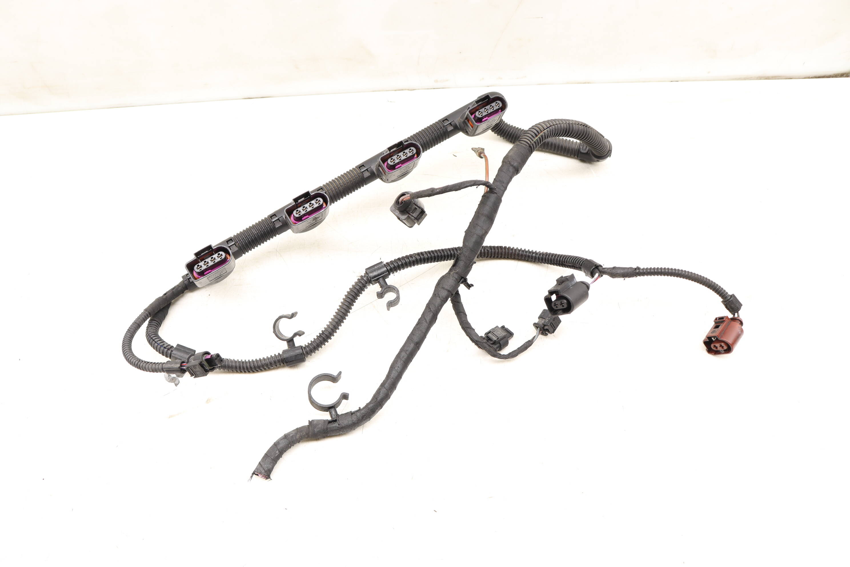 VW Engine / Ignition Coil Wiring Harness Connector Set 4B0973724