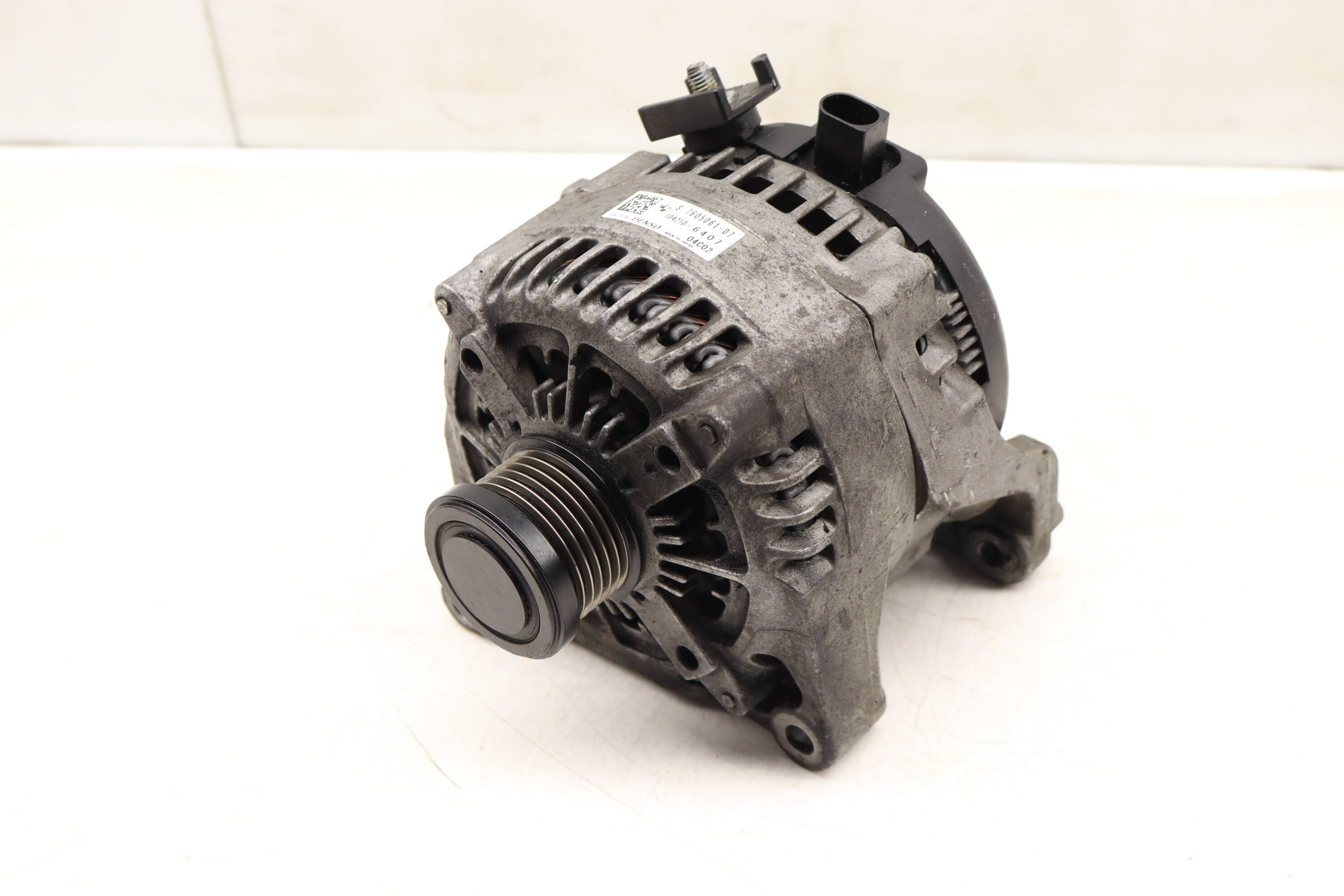BMW Alternator (210 Amp) 12317605061
