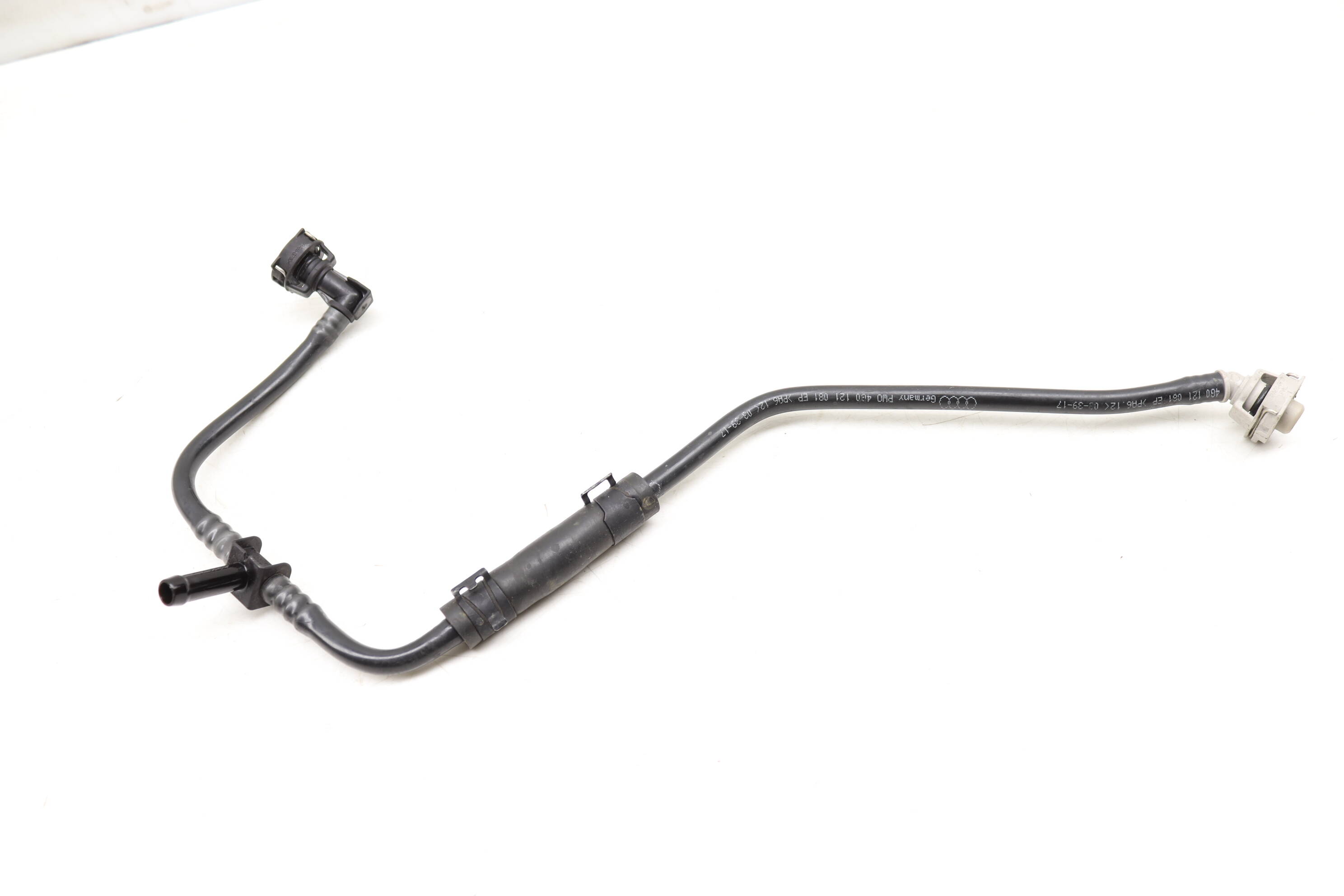 COOLANT RESERVOIR BREATHER HOSE / LINE - AUDI A6 A7 - 4G0121081EP
